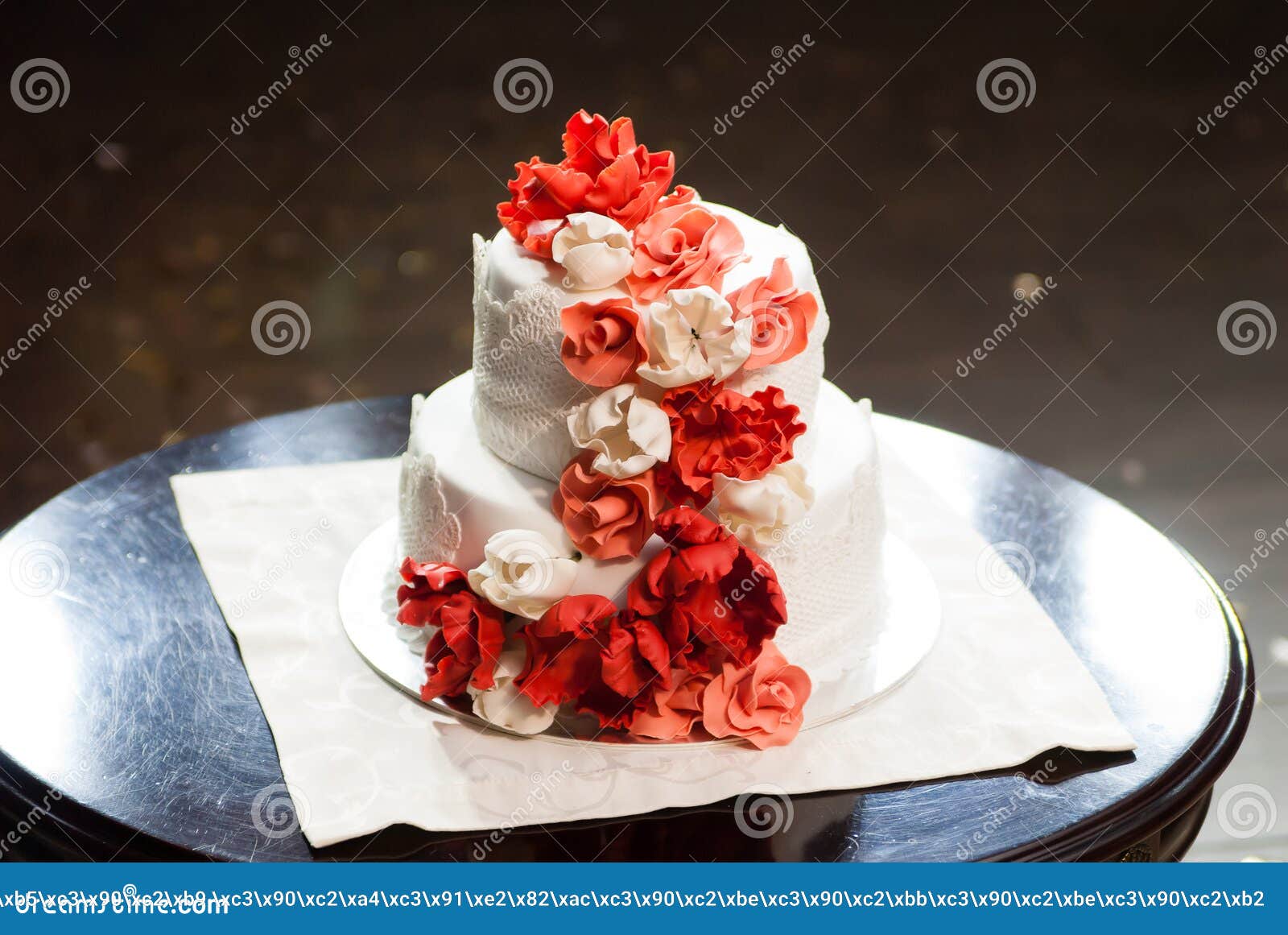 Red and White Wedding Cake with Roses. Stock Image - Image of flower ...