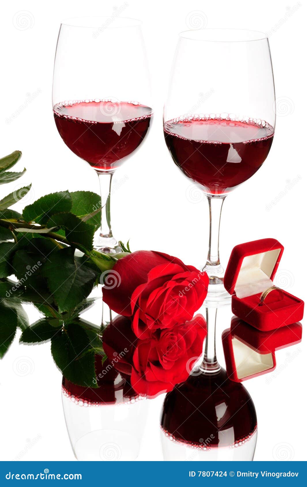 Red Wine, Rose and Wedding Rings Stock Photo - Image of alcohol, pair ...