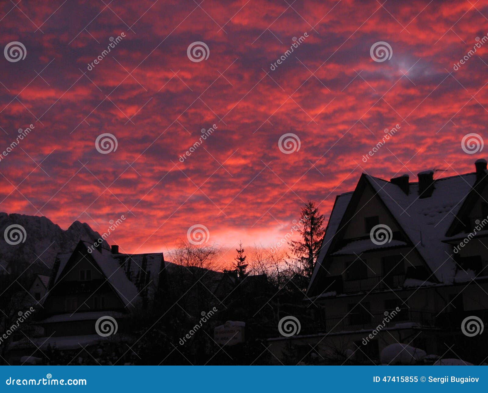 Red winter sunrise stock image. Image of clouds, sunrise - 47415855