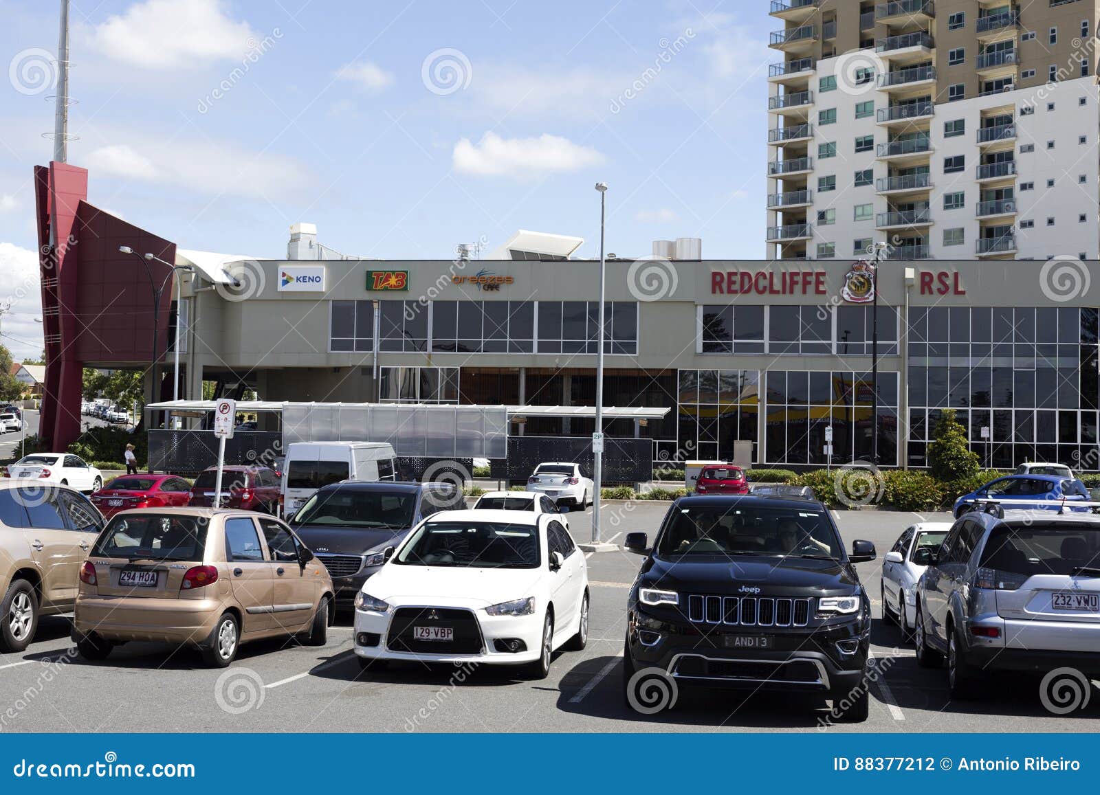 Redcliffe RSL Club editorial photography. Image of services - 88377212