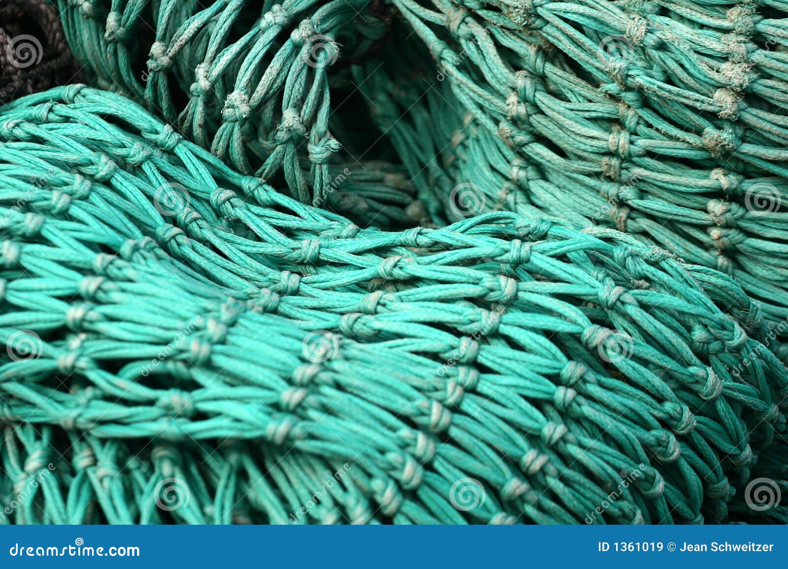 Rede de pesca em um barco imagem de stock. Imagem de céu - 1361019