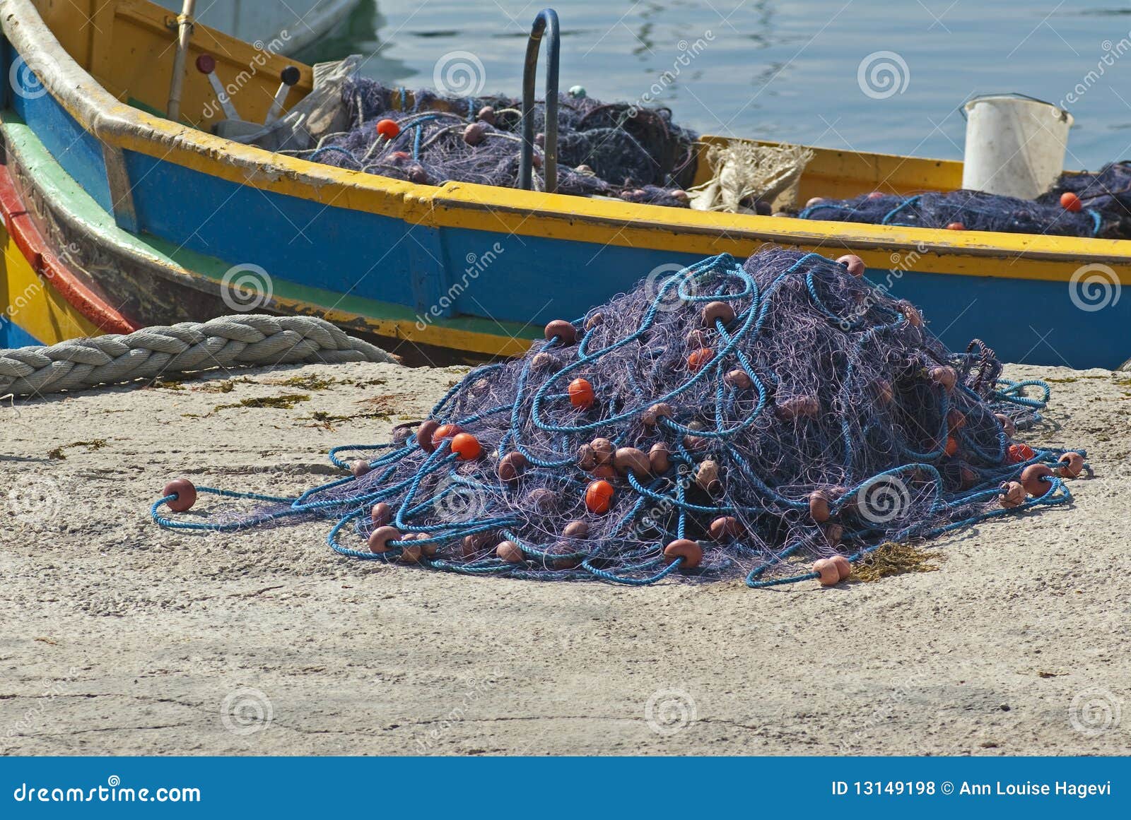 Redes de pesca foto de archivo. Imagen de puerto, muelle - 13149198