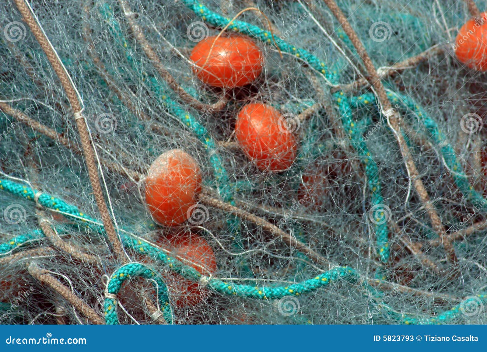 Redes de pesca imagem de stock. Imagem de verde, corda - 5823793