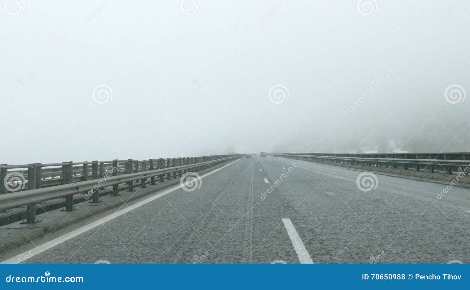 Reduced visibility stock photo. Image of asphalt, cold - 70650988