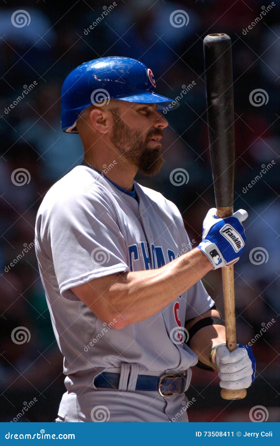 Reed Johnson, Chicago Cubs foto editorial. Imagen de liga - 73508411