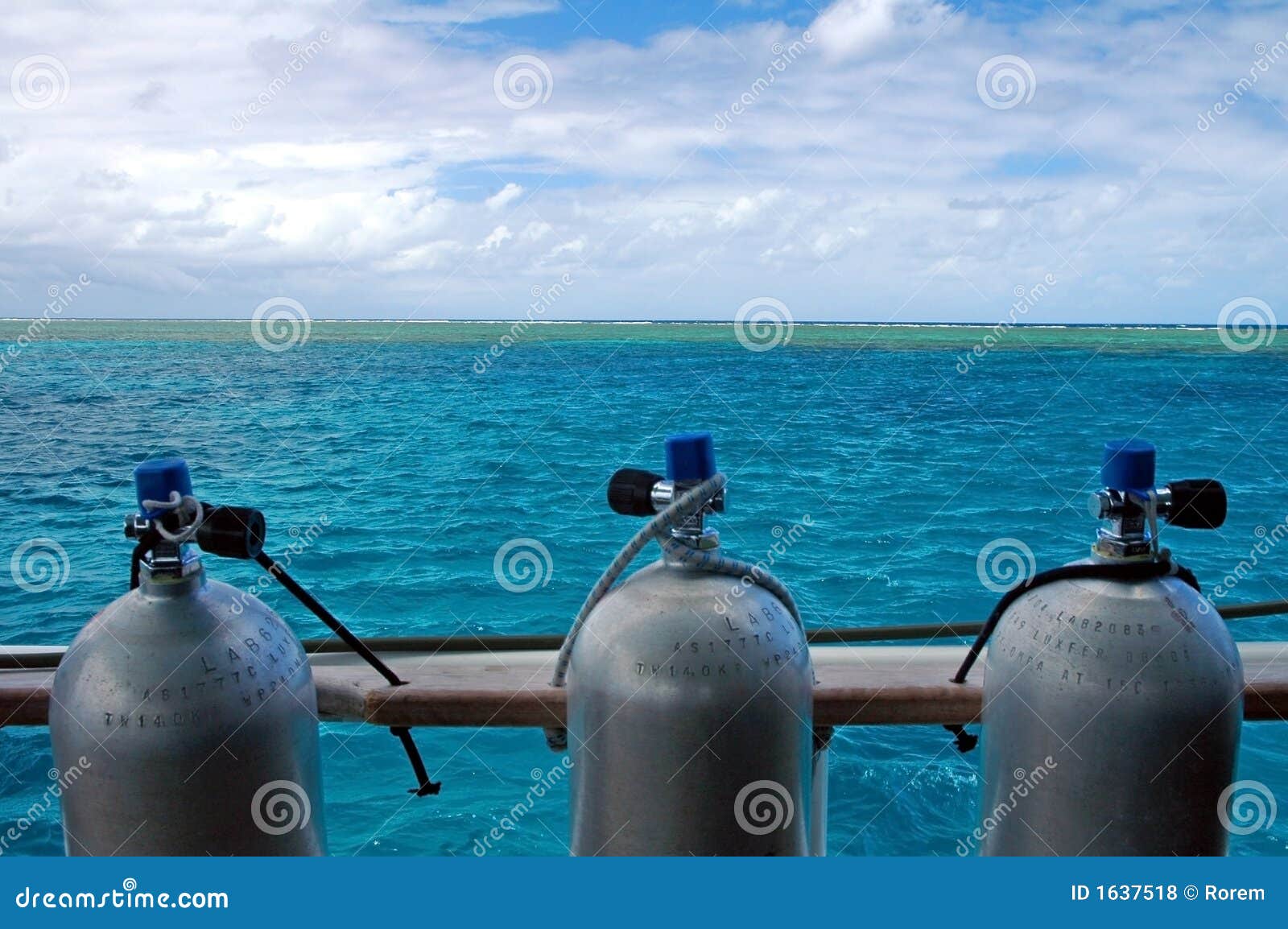 Sub Cylinders Stock Photos - Free & Royalty-Free Stock Photos from ...