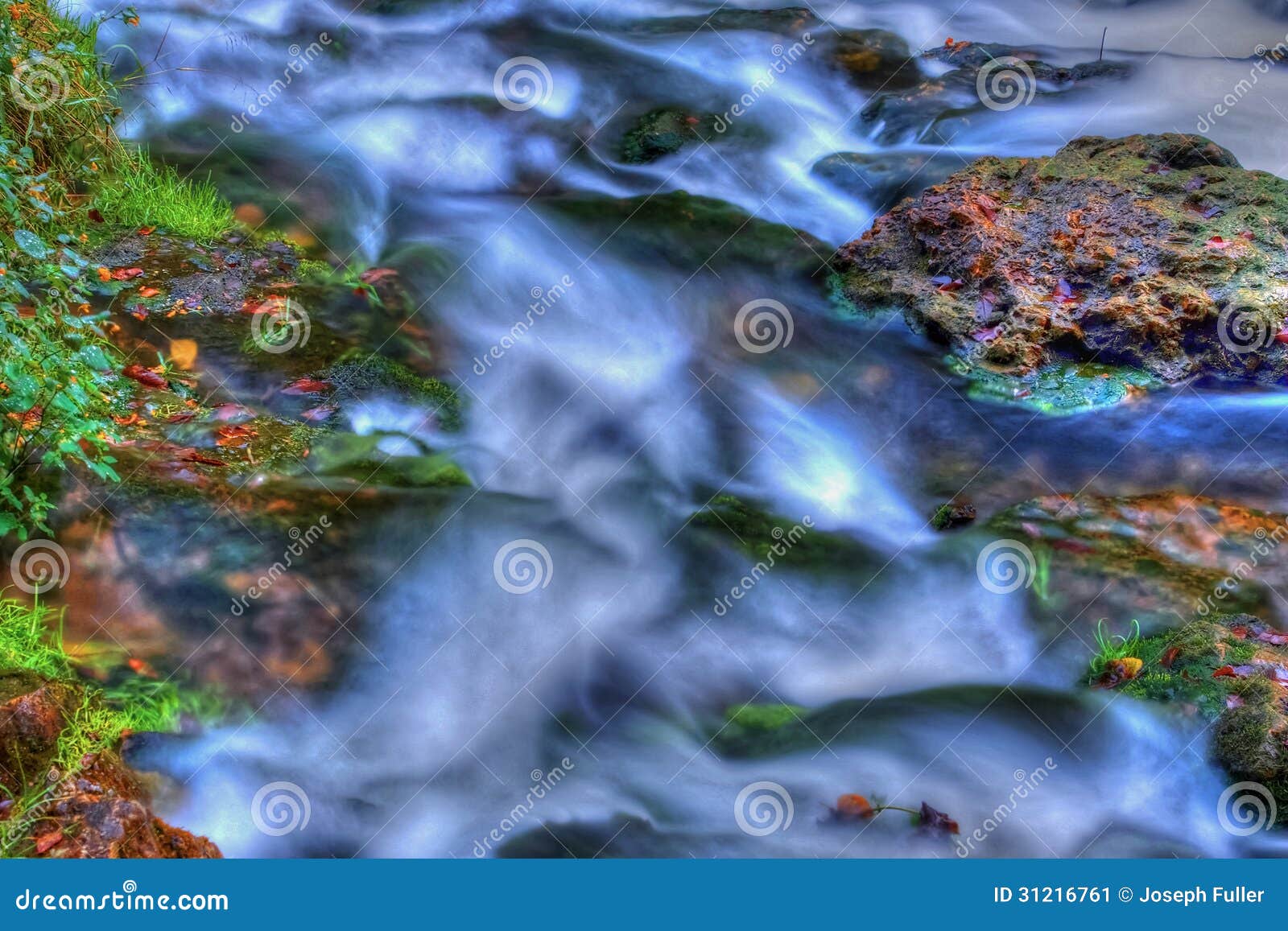 Reeks Stroomversnelling Op Een Rivier in High Dynamic Range Stock ...