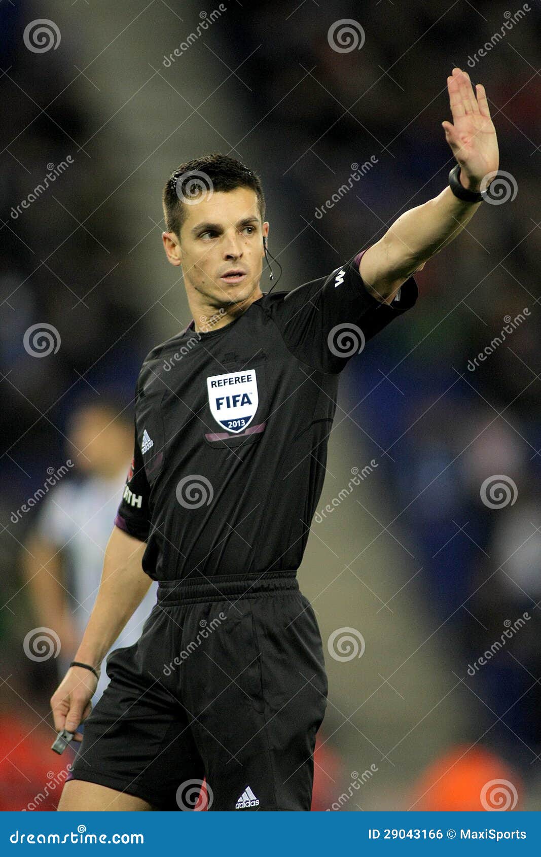 Referee Carlos Del Cerro Grande Editorial Photo - Image of indications ...