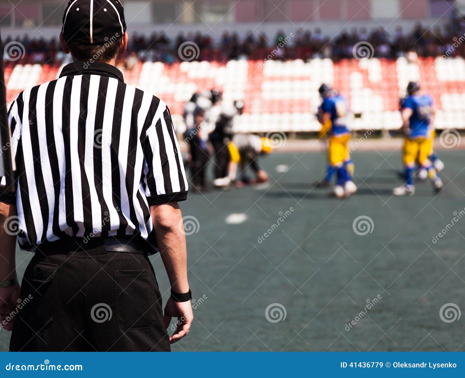 The Referee S Back is Against Stock Image - Image of sport, game: 41436779