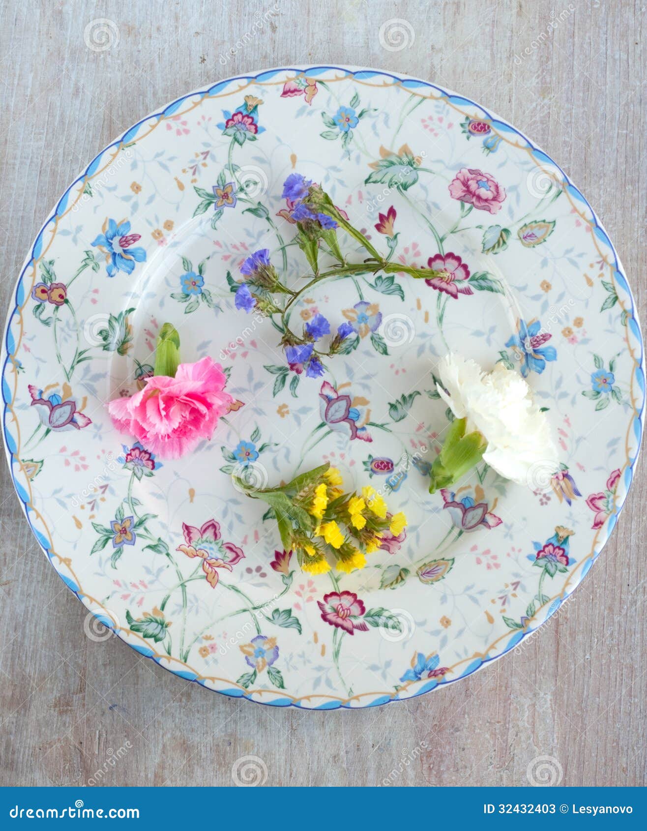 Refined Round Plate with Flowers Stock Image - Image of beautifully ...