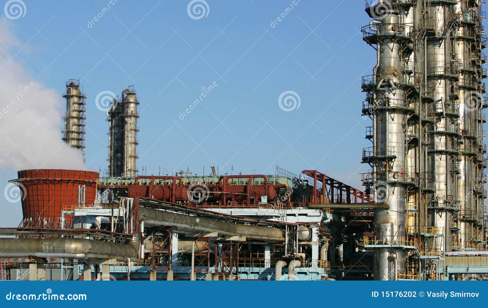Refinery Factory Picture. Image: 15176202