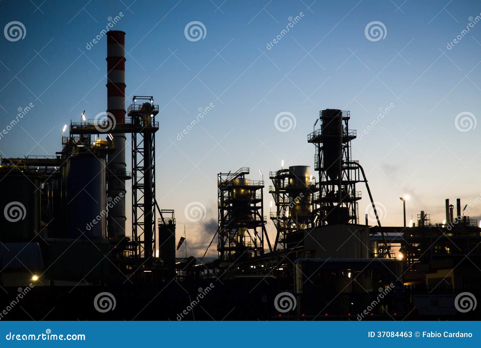 Refinery power plant stock image. Image of power, complex - 37084463