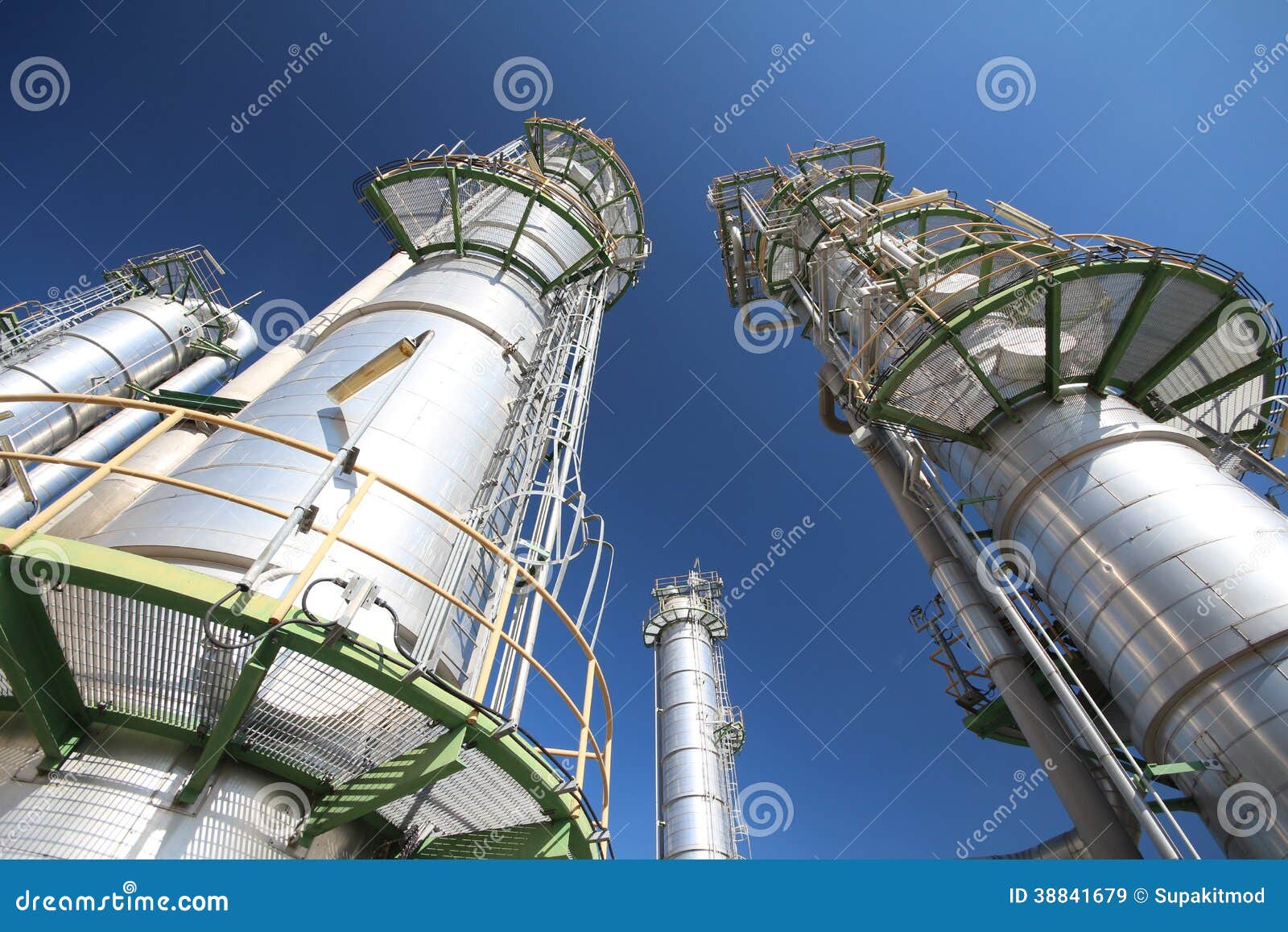 Refinery Tower with Blue Sky Stock Image - Image of tower, metal: 38841679