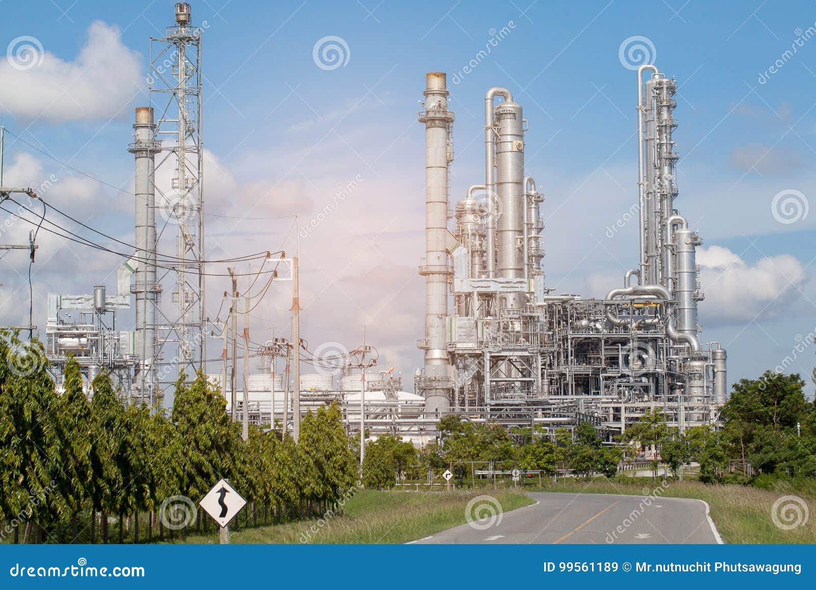 Refinery tower in refinery stock image. Image of pollution - 99561189