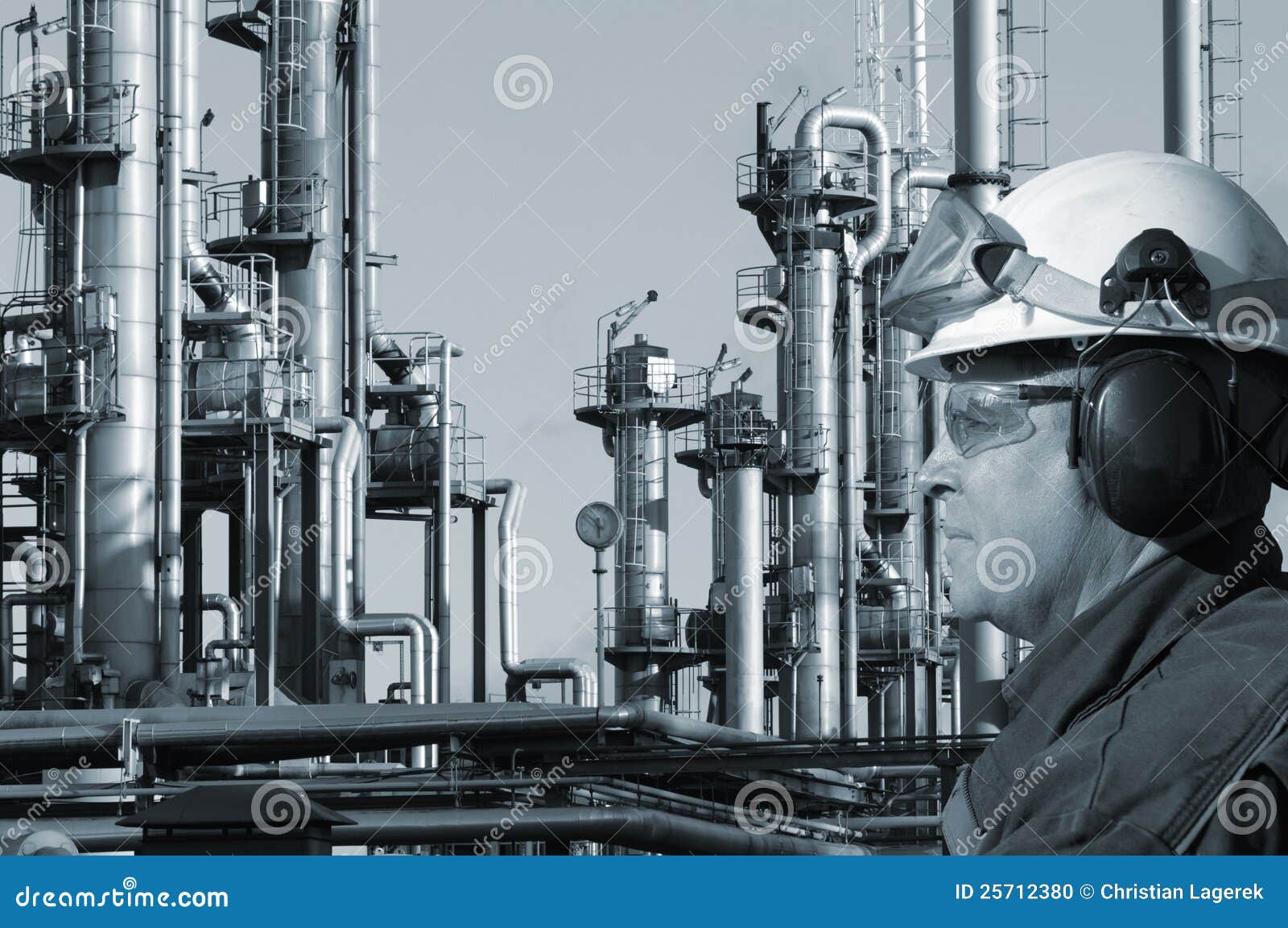 Refinery Worker and Oil Industry Stock Photo - Image of tanks, chemical ...