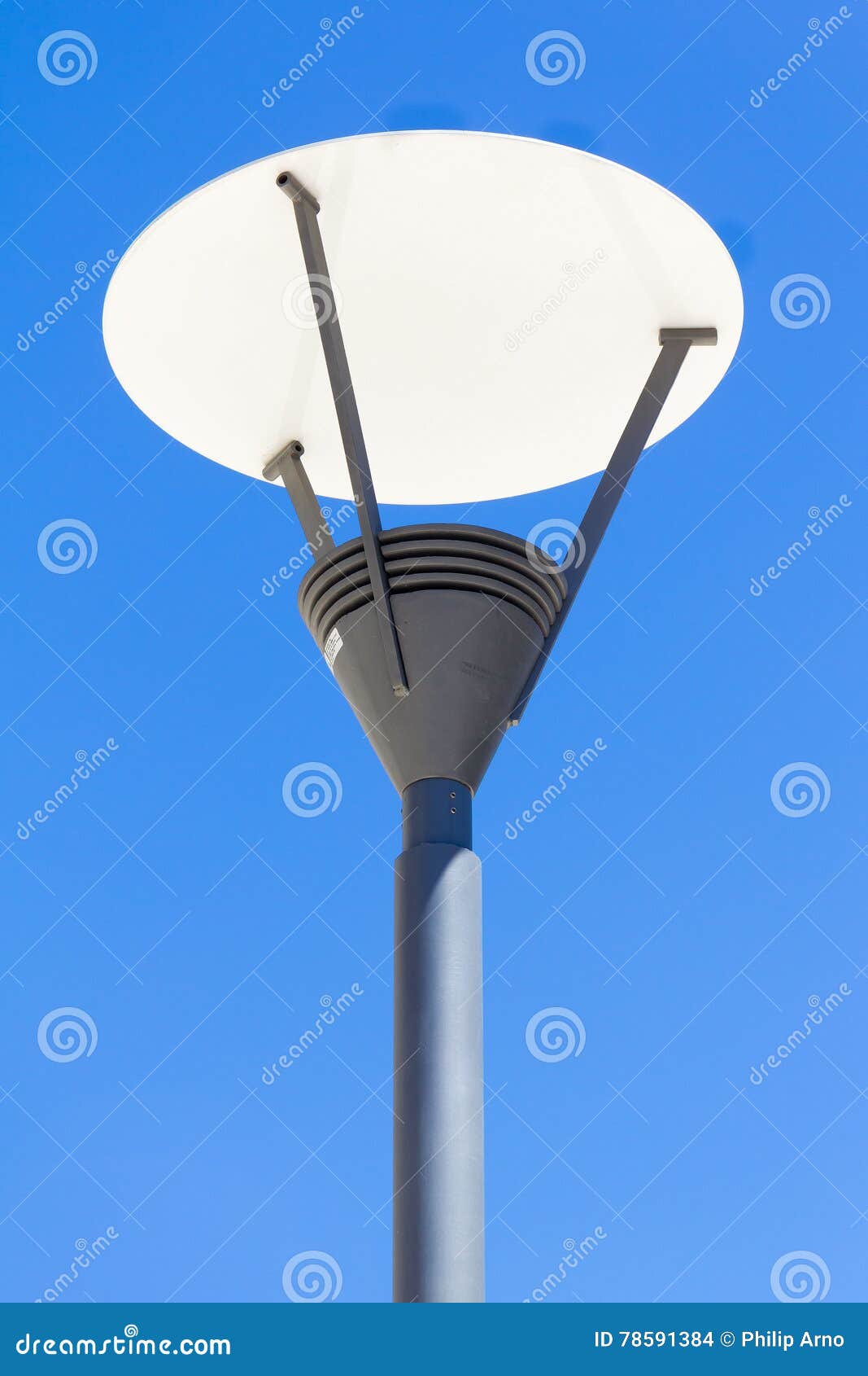 Reflecting street light stock photo. Image of lamppost - 78591384