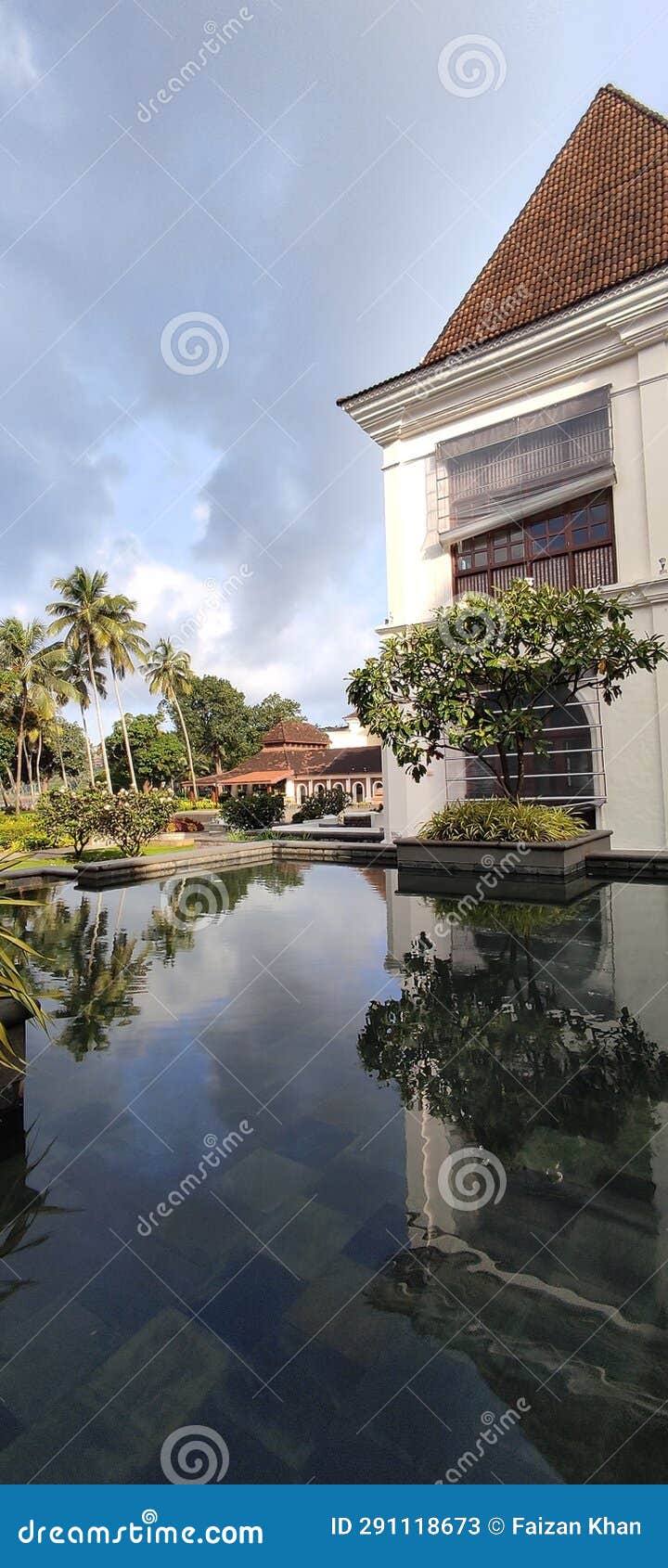 Reflection of a Building in Water Stock Image - Image of landmark ...