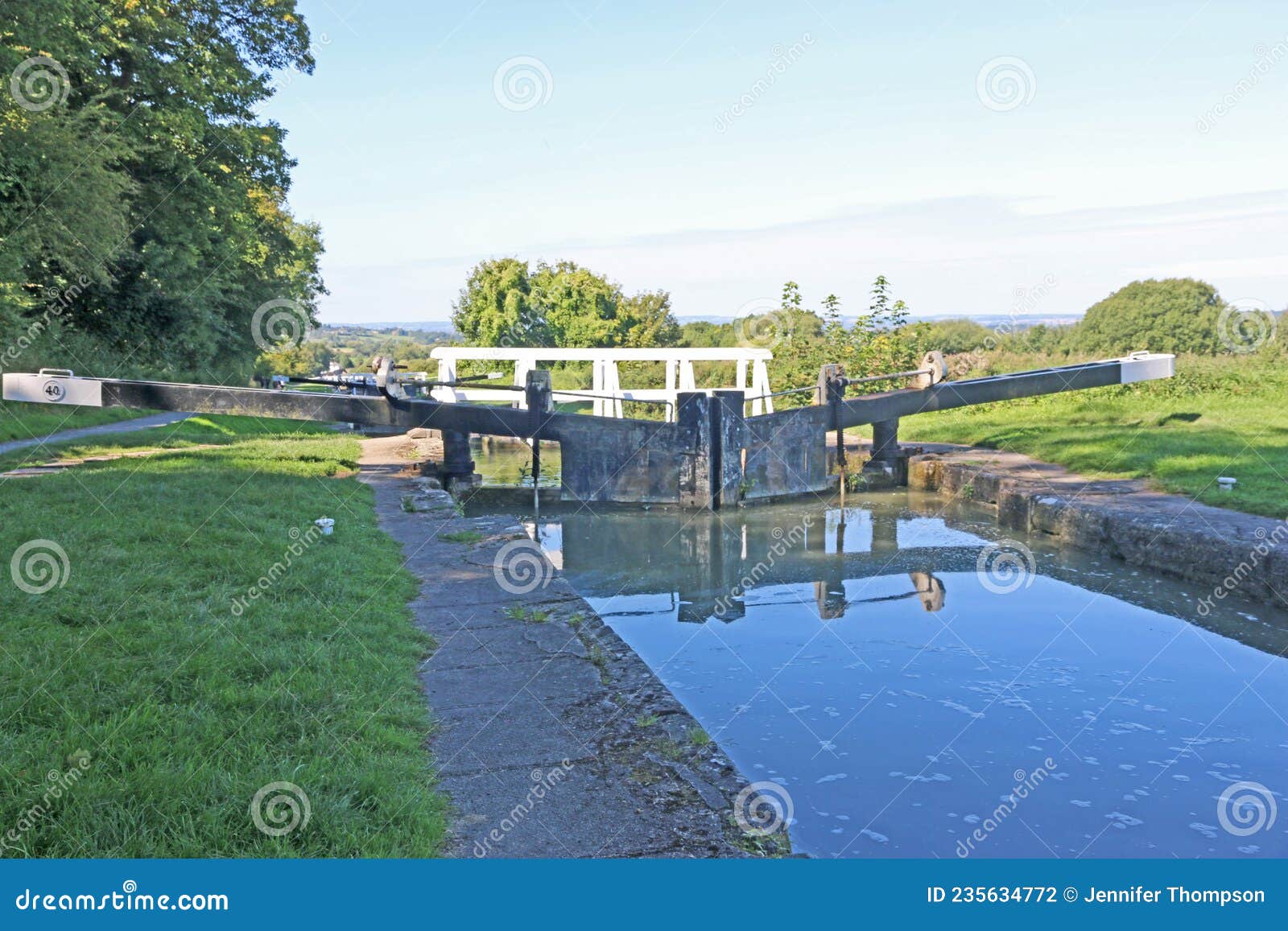 Caen Hill Canal Lock, Devizes, England Stock Photo - Image of travel ...