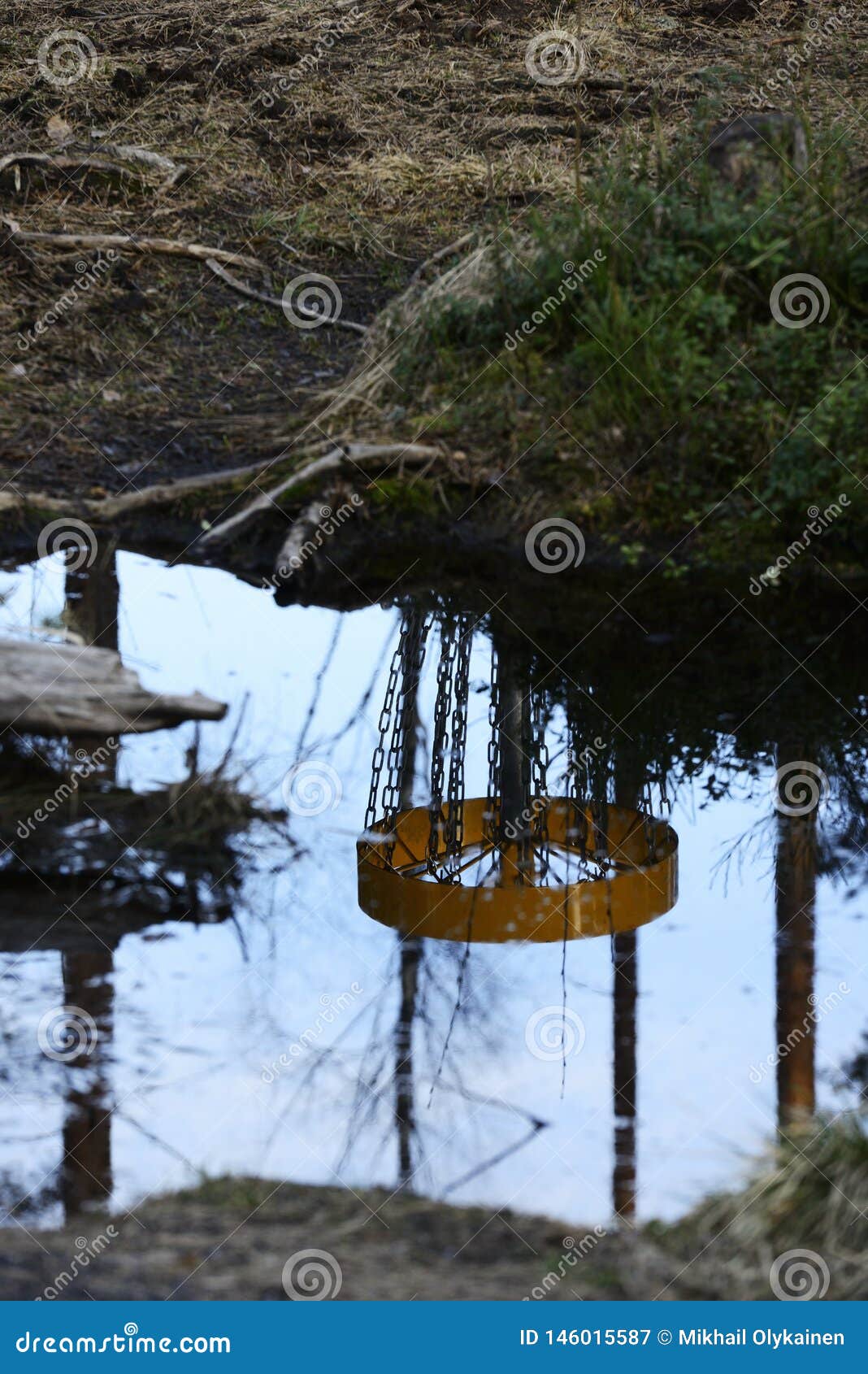 Reflection Disc Golf Hole in the Water Stock Image - Image of outside ...