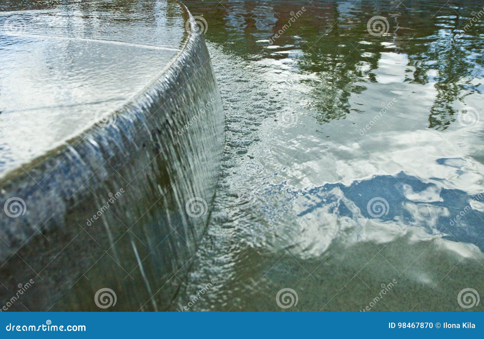 Reflection in the fountain stock photo. Image of clouds - 98467870
