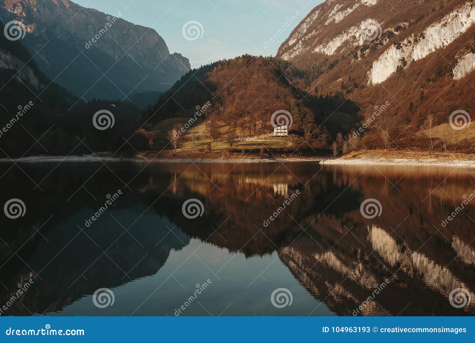 Reflection On The Lake Picture. Image: 104963193