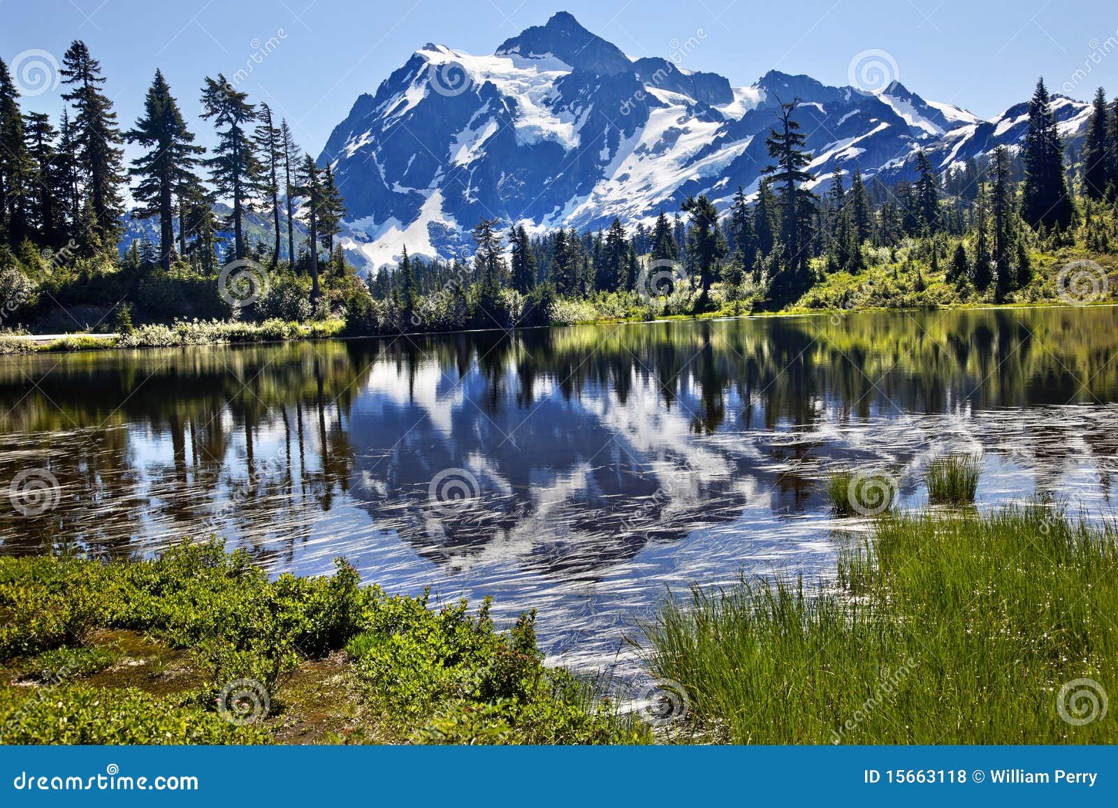 Reflection Lake Mount Shuksan Washington State Stock Photo - Image of ...