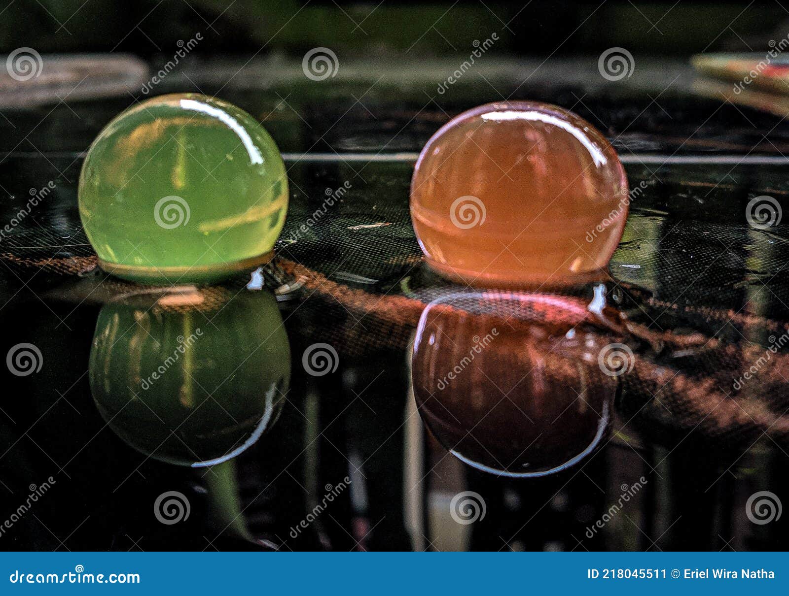 Reflection orb beads stock image. Image of caused, refleksi - 218045511