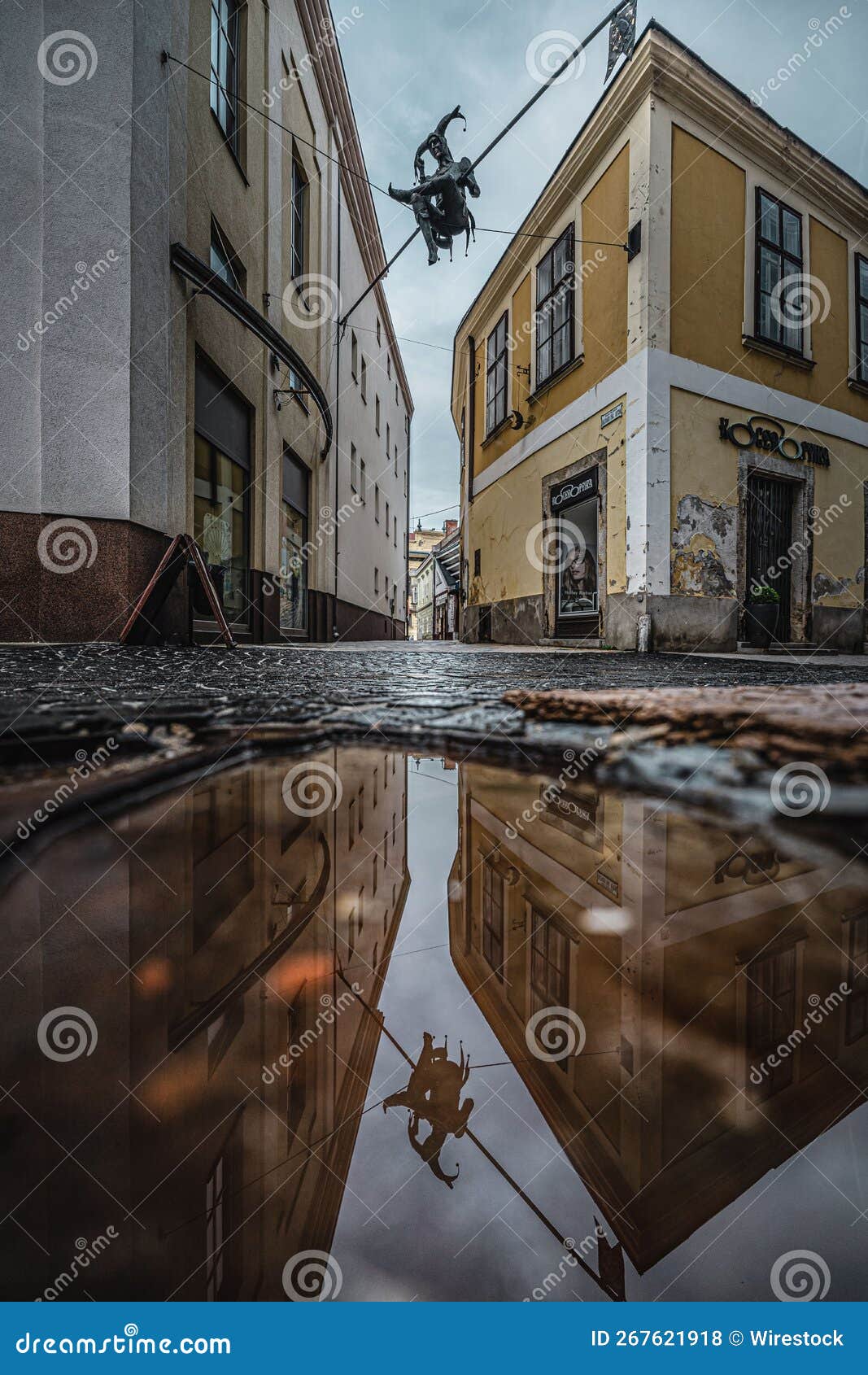 Reflection of Our Famous Sculpture Stock Photo - Image of city ...