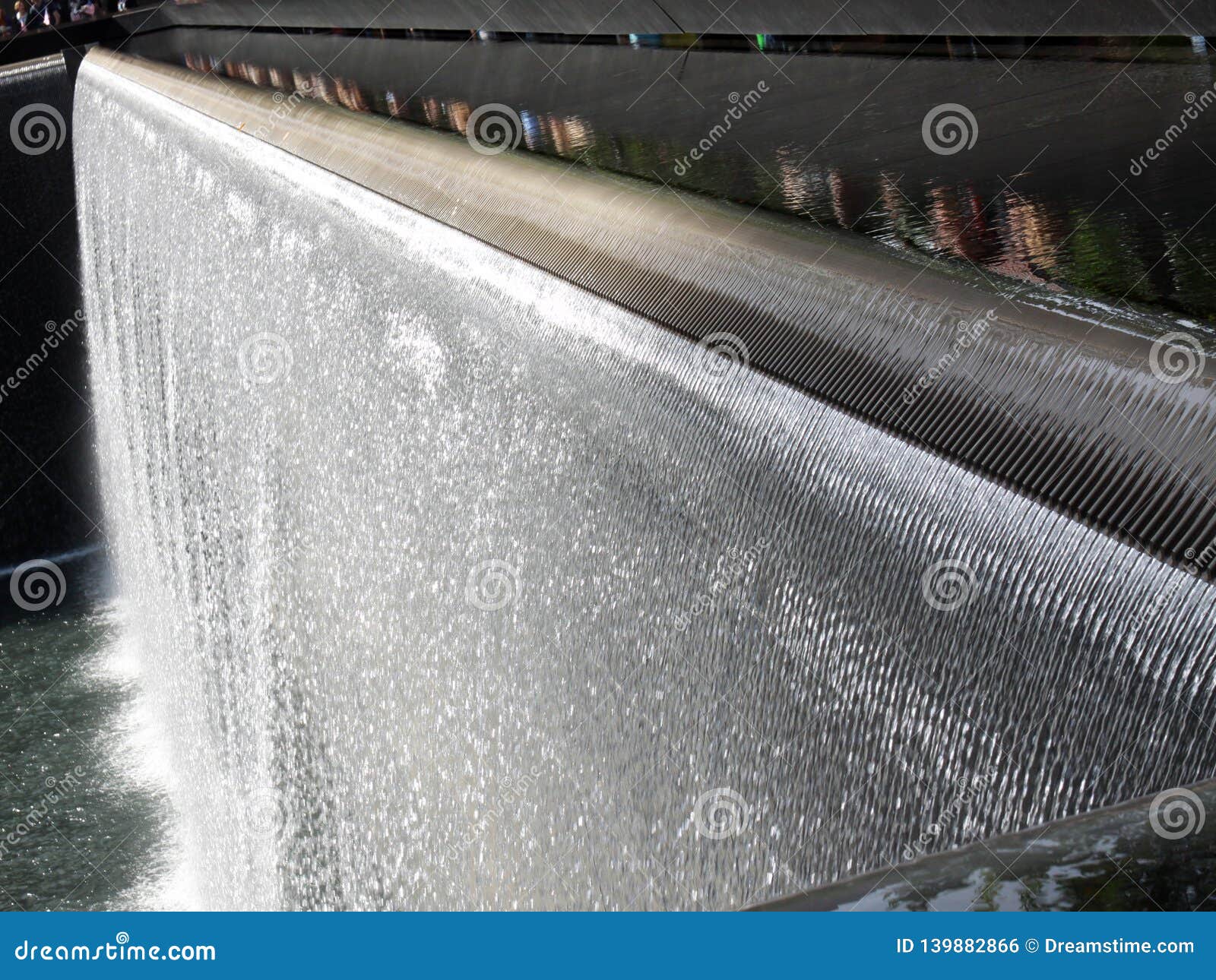 Reflection Pool with Waterfall , NYC Editorial Photo - Image of pool ...