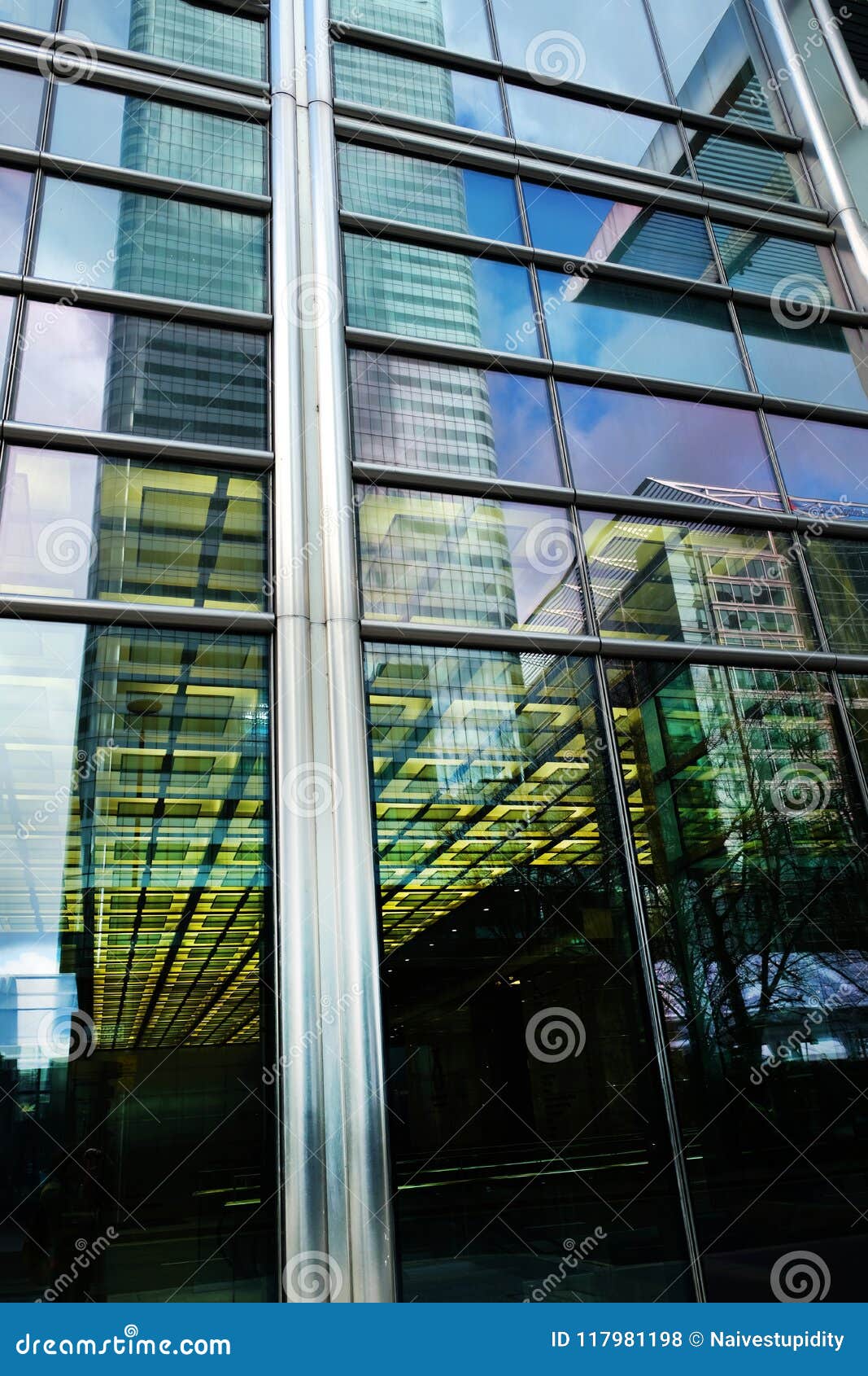 Reflection of a Skyscraper in a Windon Stock Photo - Image of lines ...