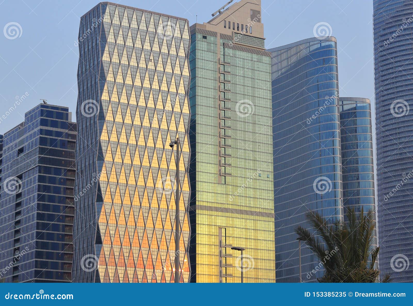 REFLECTION of SUN LIGHT on BUILDING GLASS Stock Image - Image of office ...