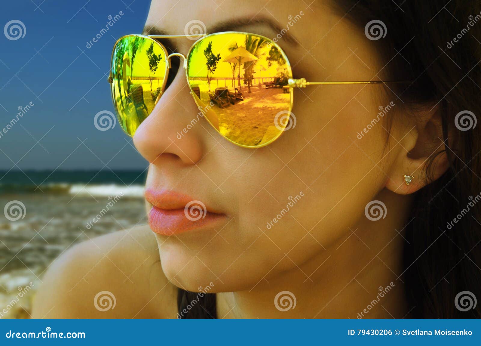 Reflection in Sunglasses on the Girl, Beach. Stock Photo - Image of ...