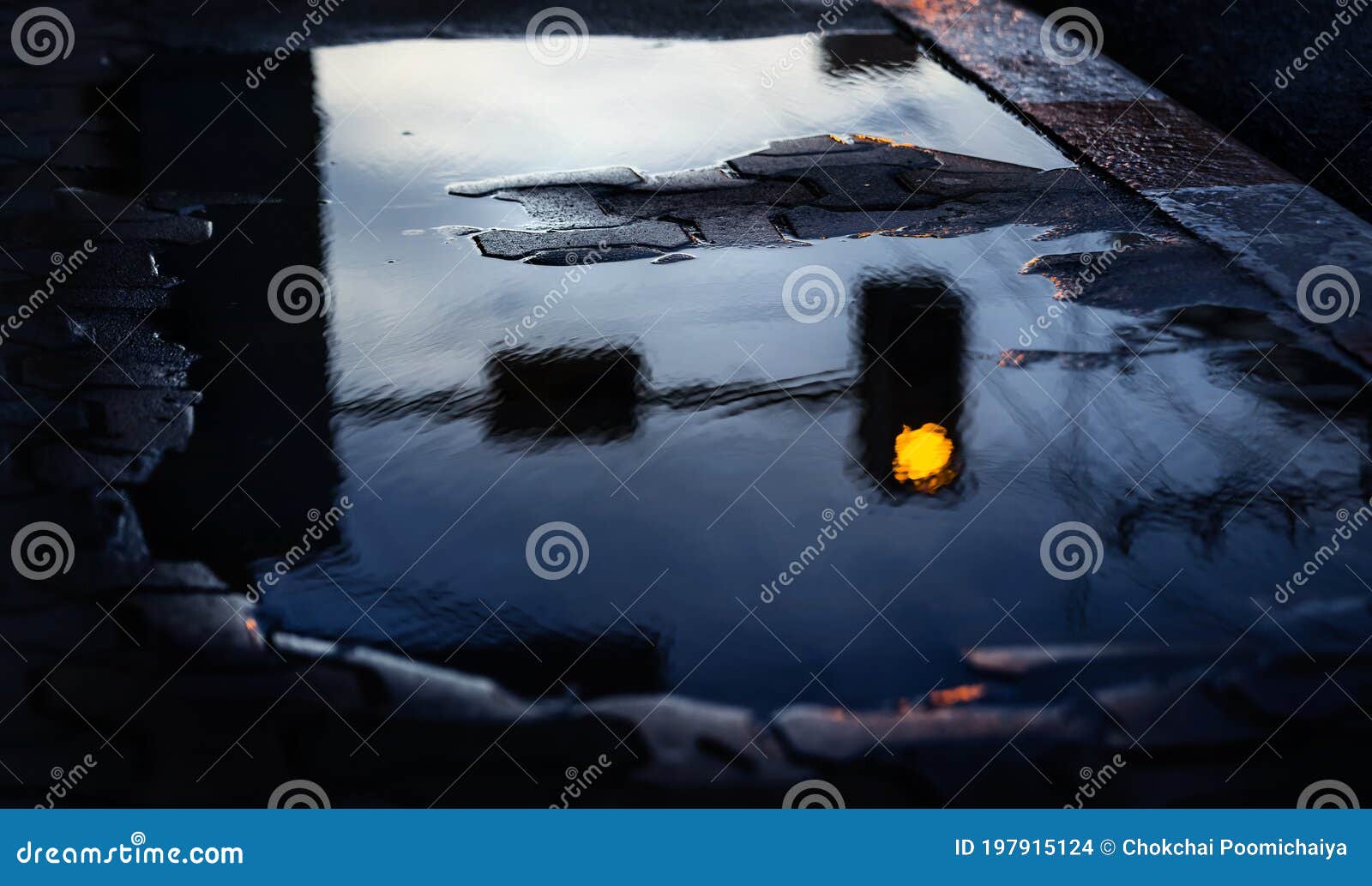 Reflection of Traffic Light in Puddle. Stock Photo - Image of droplet ...