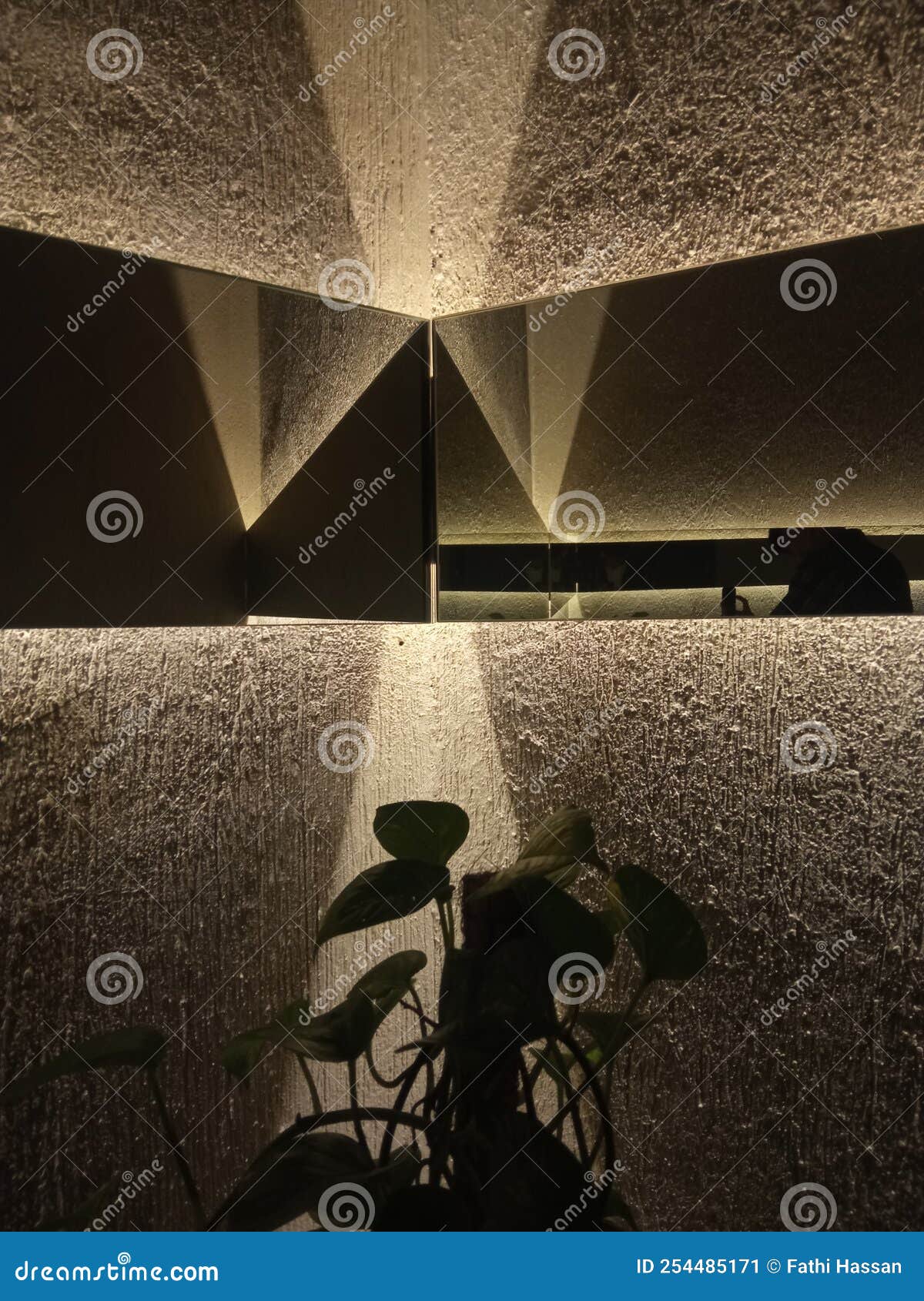 Reflejo de la luz imagen de archivo. Imagen de sombra - 254485171