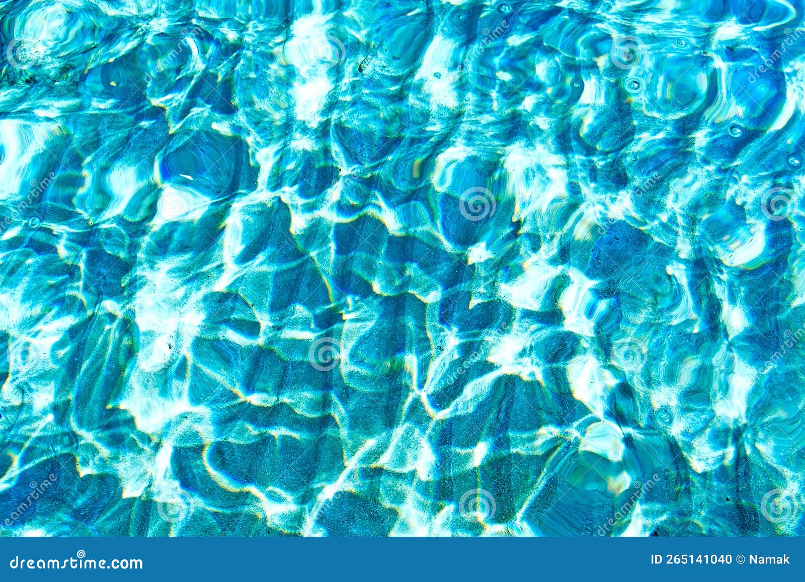 Reflejo De Los Rayos Del Sol En El Mar Foto de archivo - Imagen de ...