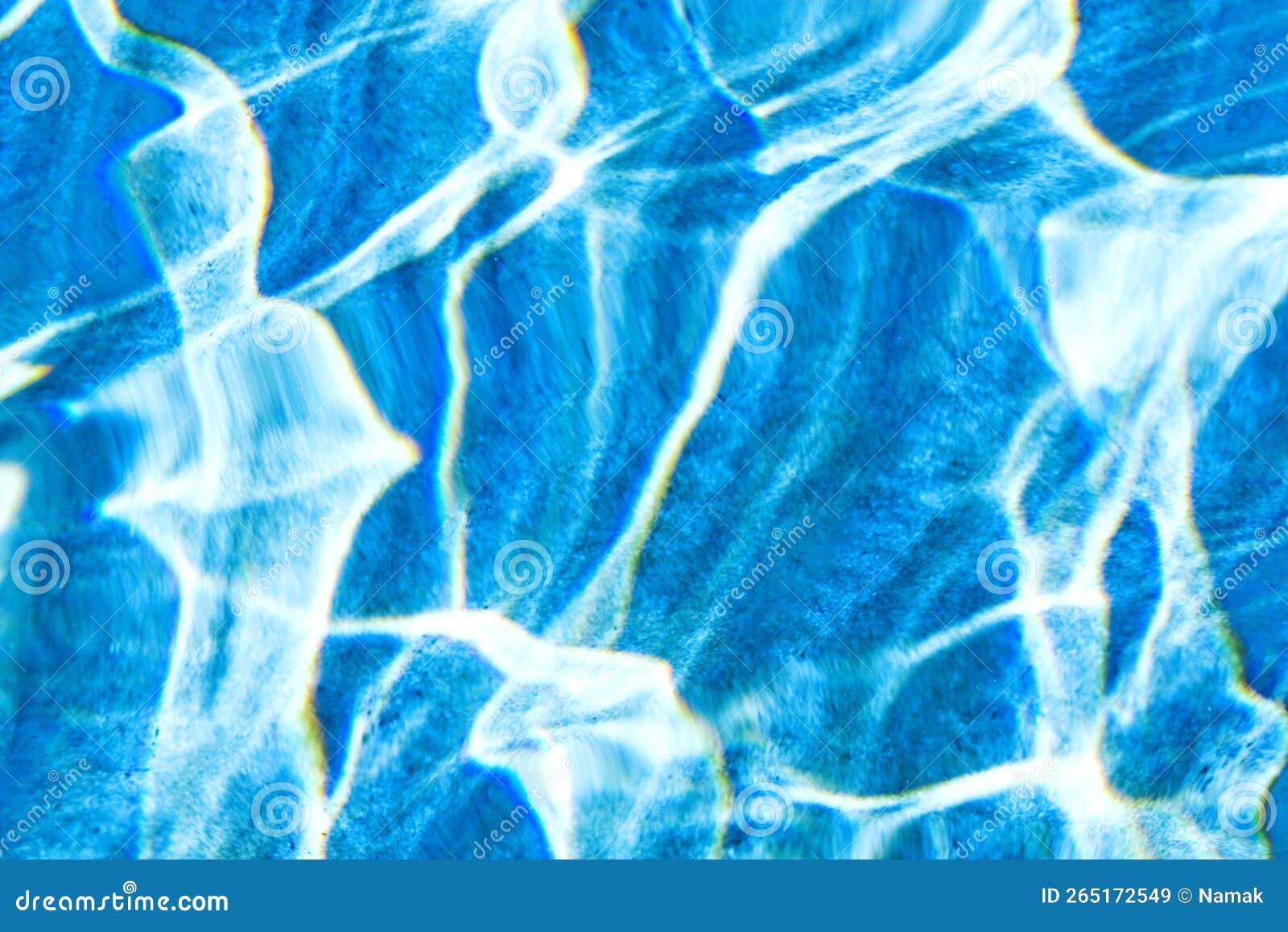 Reflejo De Los Rayos Del Sol En El Mar Imagen de archivo - Imagen de ...