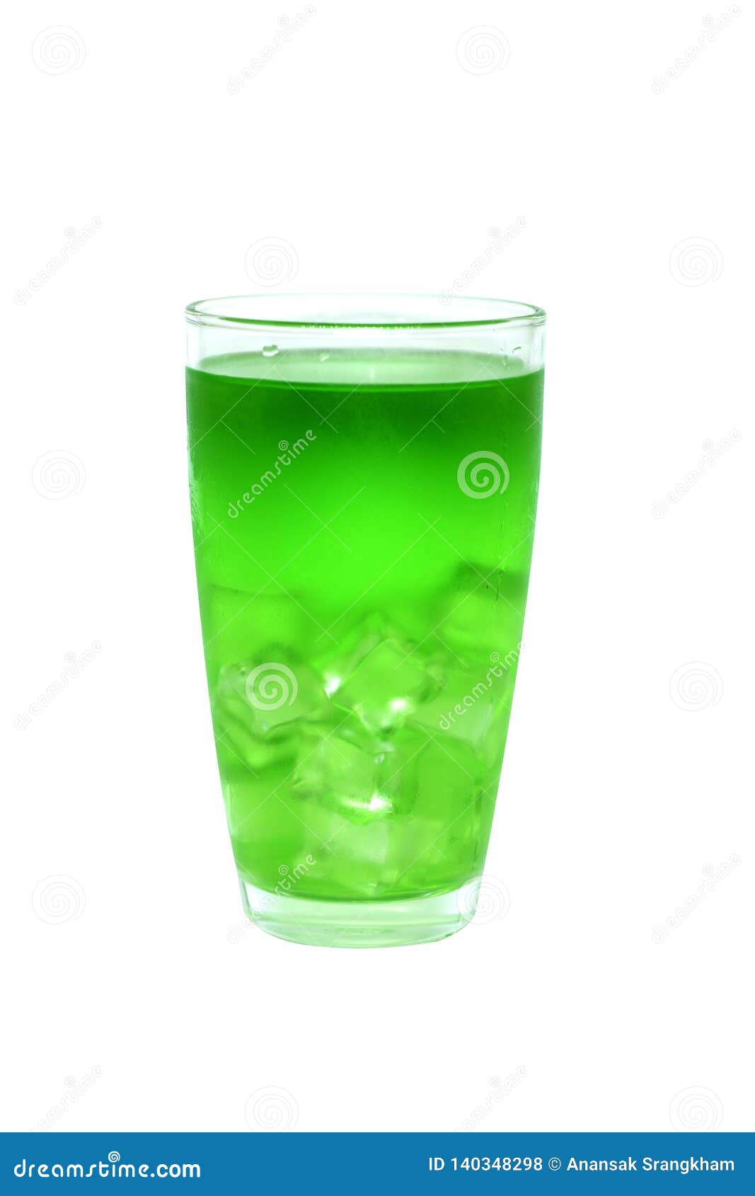 Refrescos Verdes No Fundo Do Isolado Foto de Stock - Imagem de fresco ...