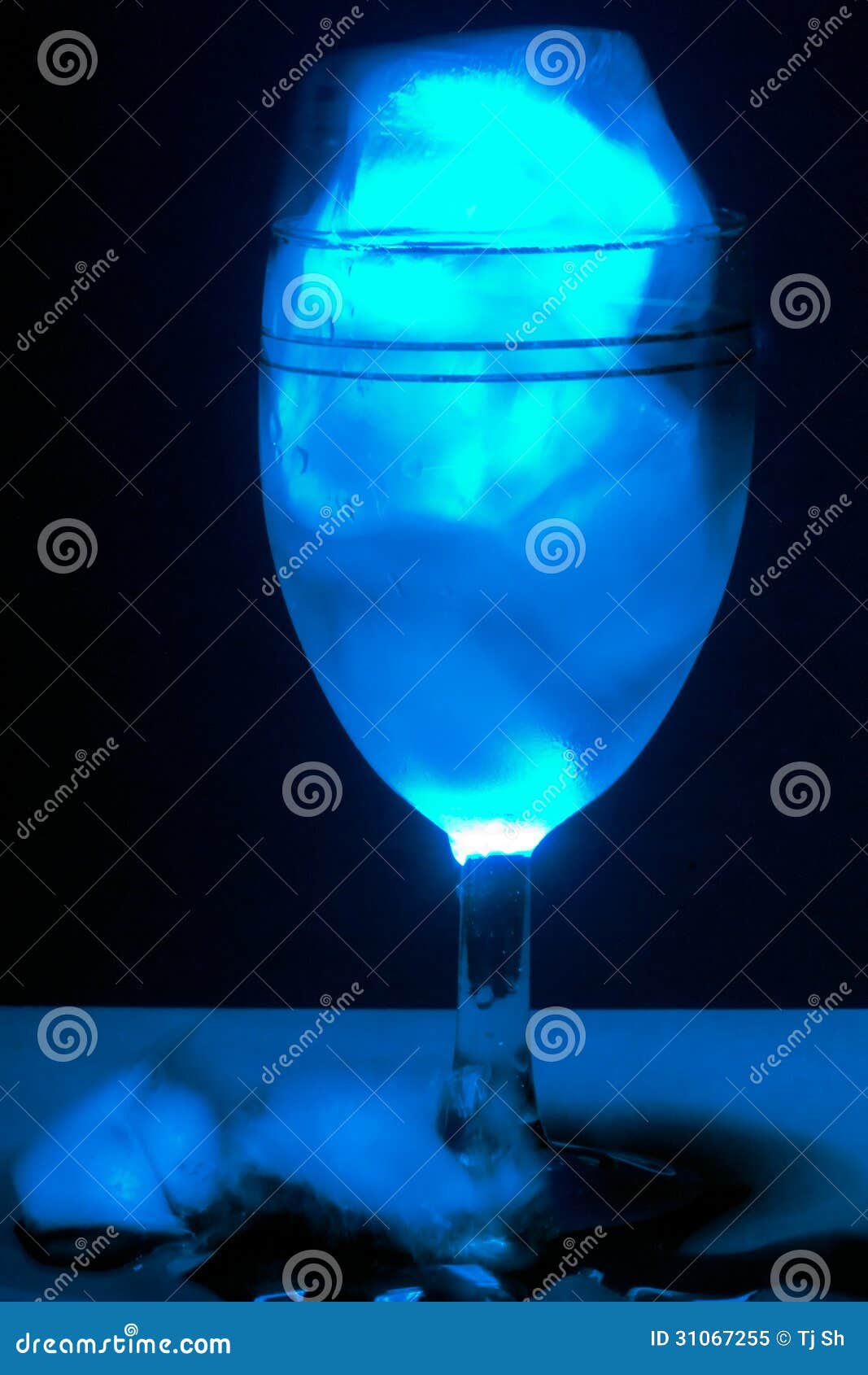 Refreshen stock image. Image of refreshment, design, beverage - 31067255
