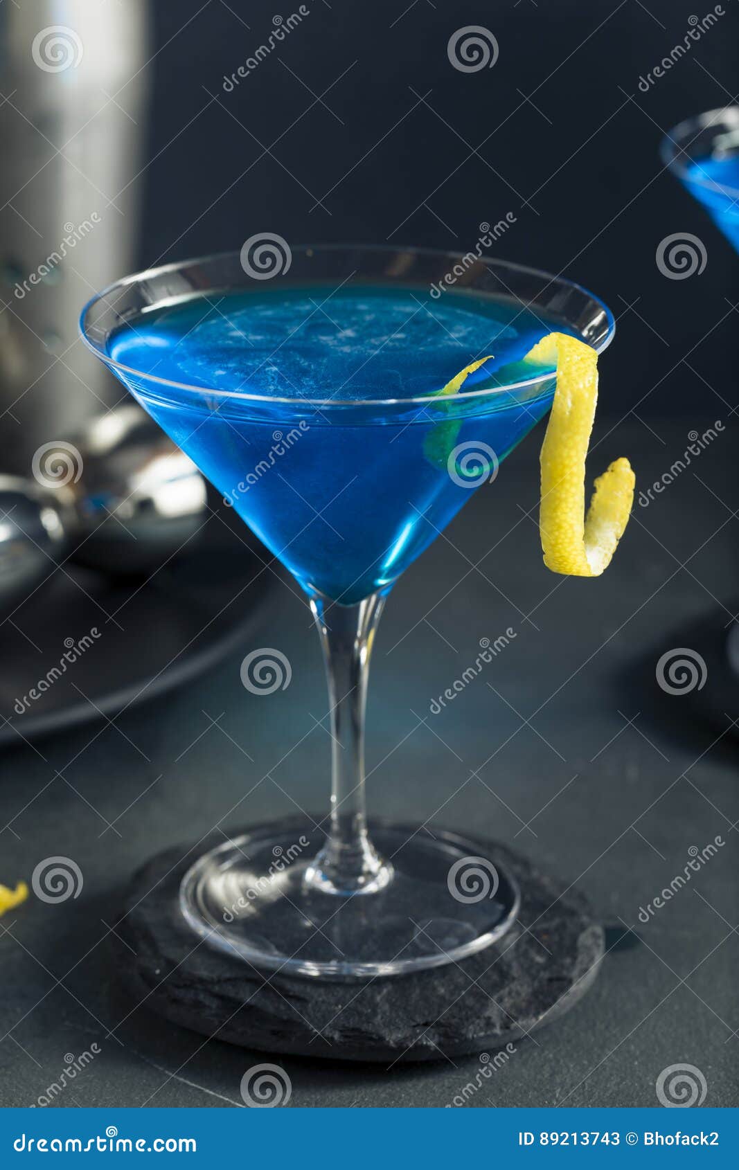 Refreshing Blue Martini Cocktail Stock Image - Image of juice, liquid ...