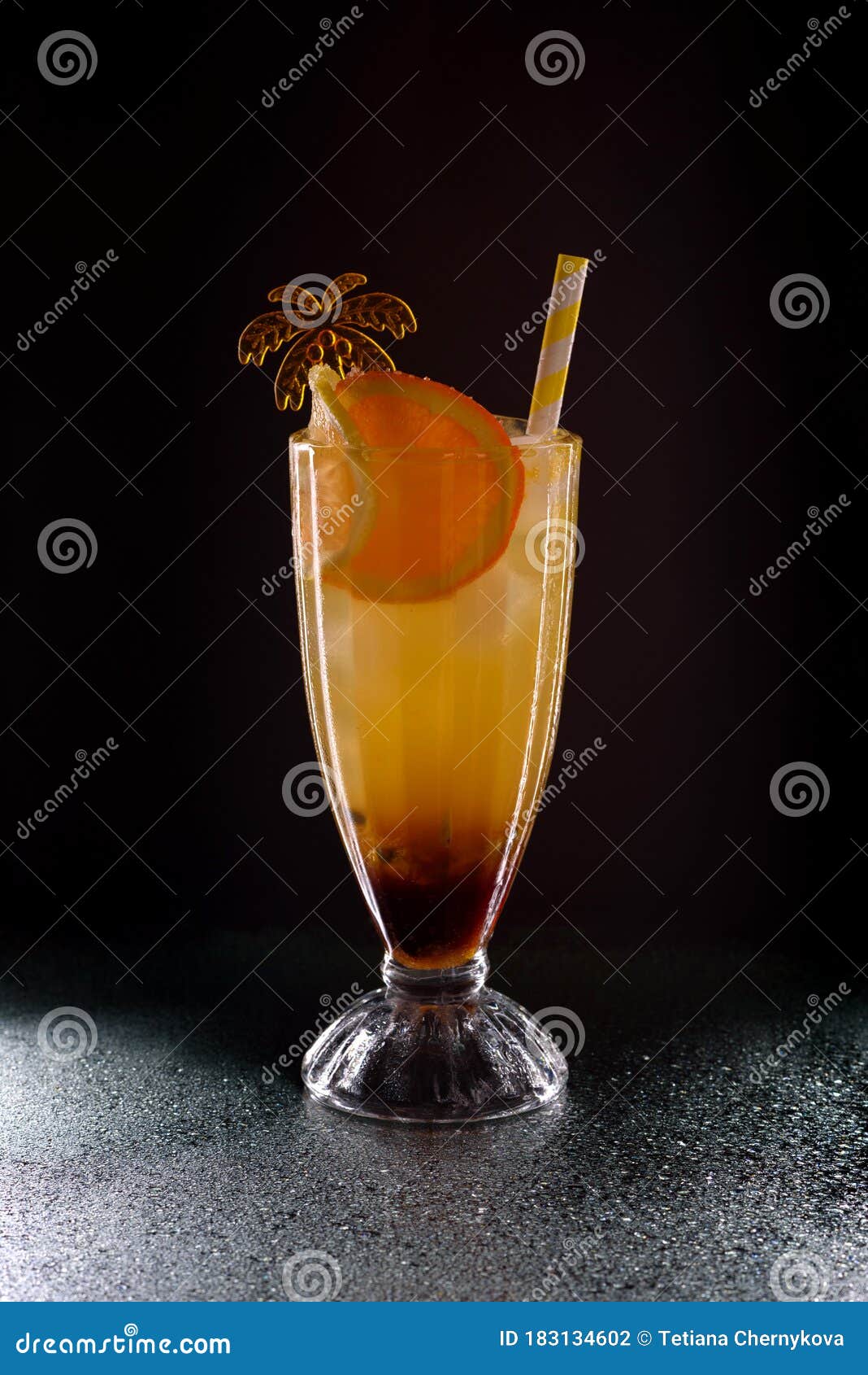 Refreshing Cool Mango Rum Collins on the Bar Counter. Cocktail at a ...