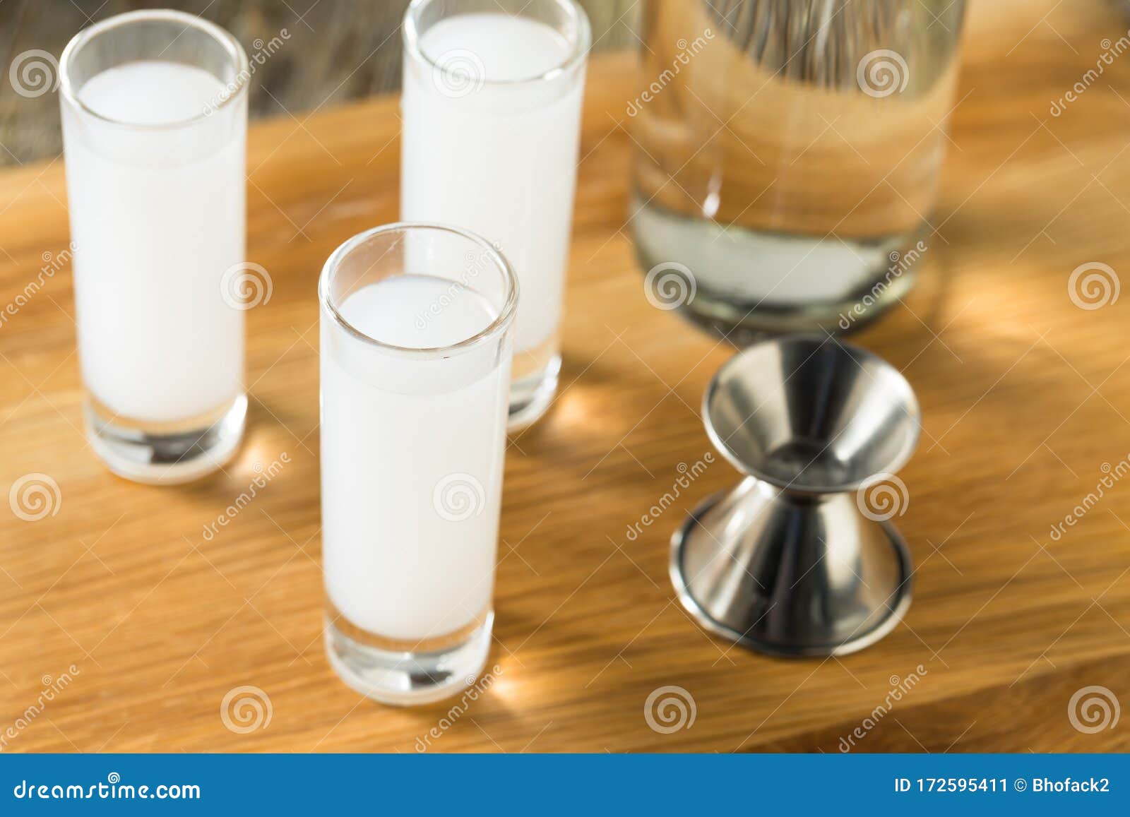 What Is The Greek Drink Raki at Isabelle Pearce blog