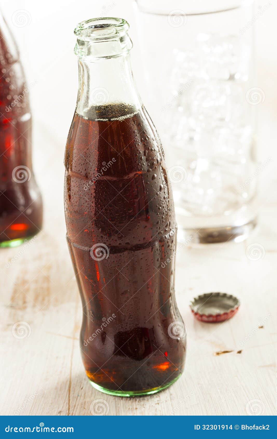 Refreshing Ice Cold Soda Pop Stock Photo - Image of refreshment, straw ...