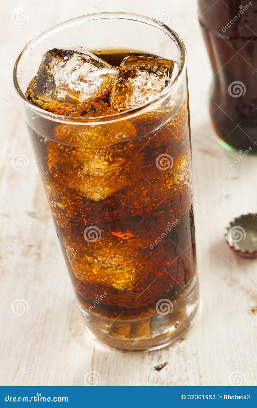 Refreshing Ice Cold Soda Pop Stock Image - Image of refreshing, drink ...
