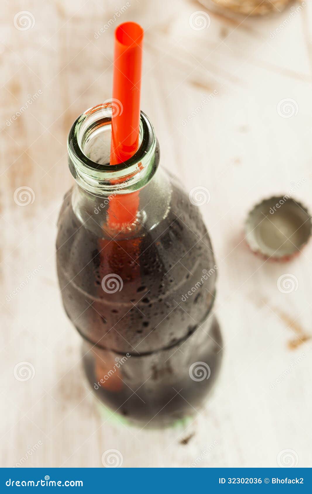 Refreshing Ice Cold Soda Pop Stock Photo - Image of caffeine, fresh ...