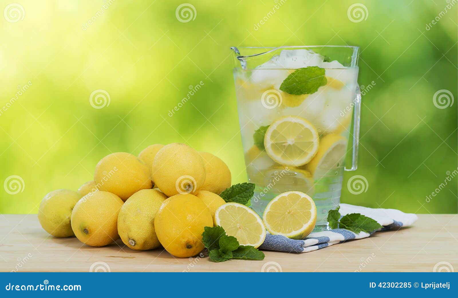 Refreshing Lemonade Royalty-Free Stock Photography | CartoonDealer.com ...