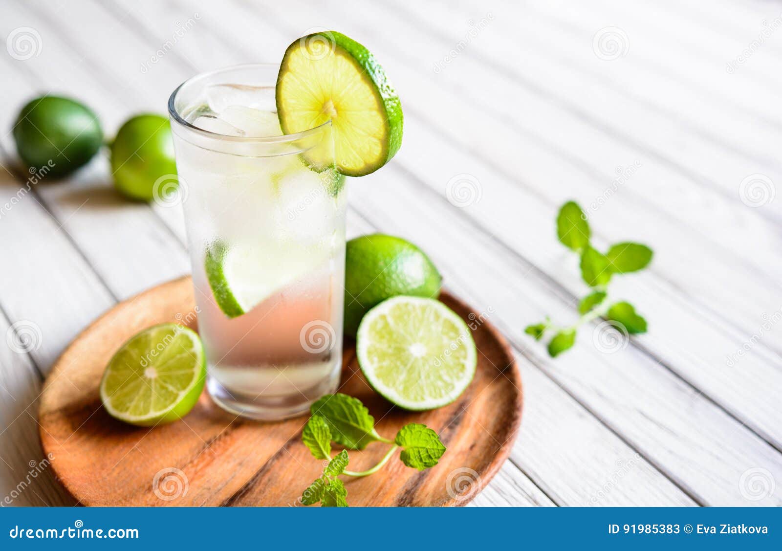 Refreshing lime drink stock image. Image of mineral, dietary - 91985383