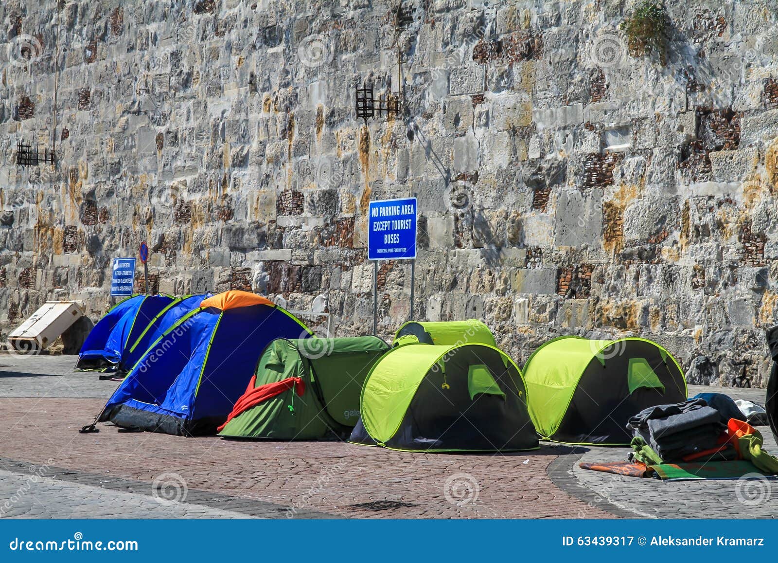 Refugee tents editorial photography. Image of danger - 63439317