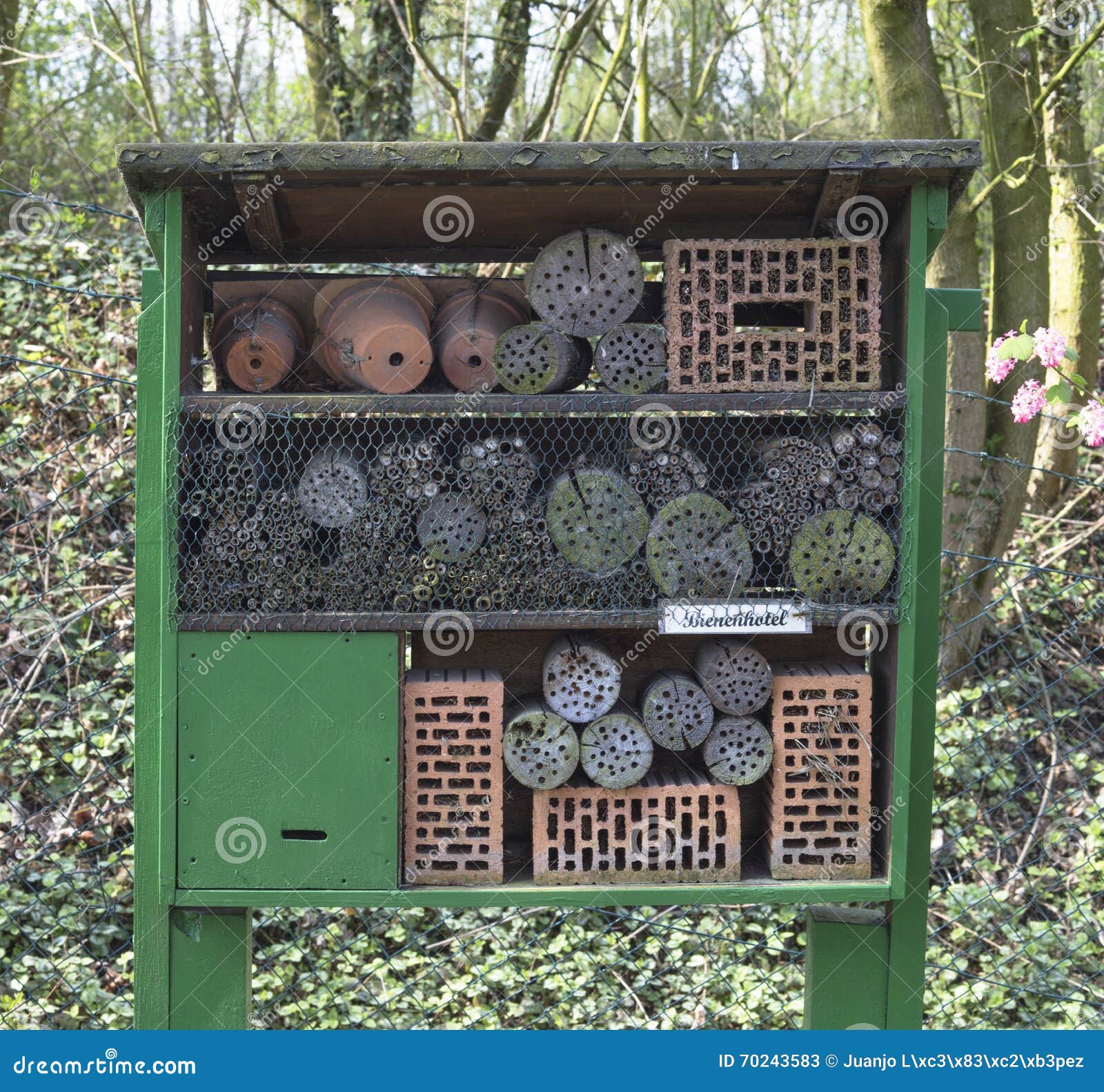 Refugio Artificial Para Los Insectos Llamados Imagen de archivo ...