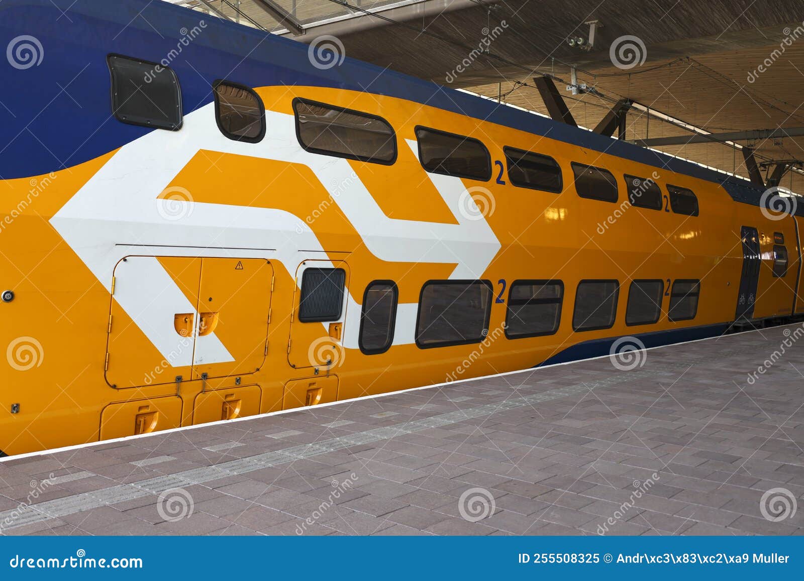 Refurbished VIRM Intercity Train Along Platform Rotterdam Central ...
