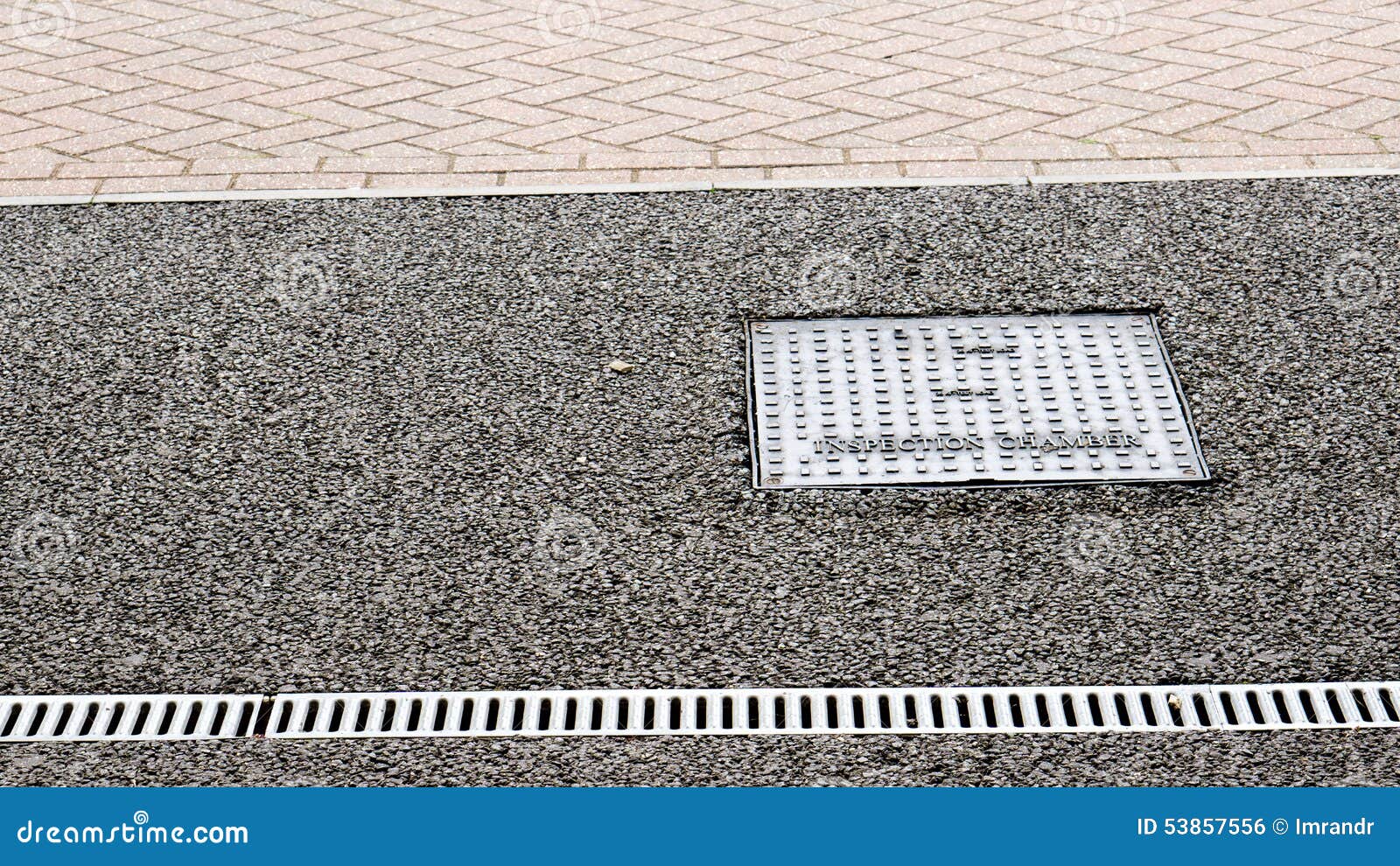 Regard et drain de visite photo stock. Image du gris - 53857556
